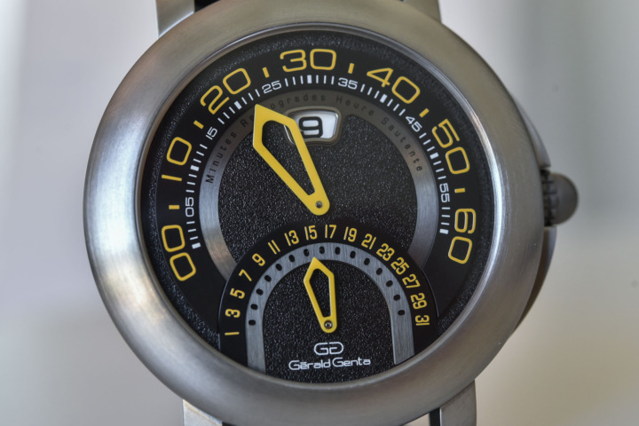Introducing - Gerald Genta Arena Bi-Retrograde Anthracite
