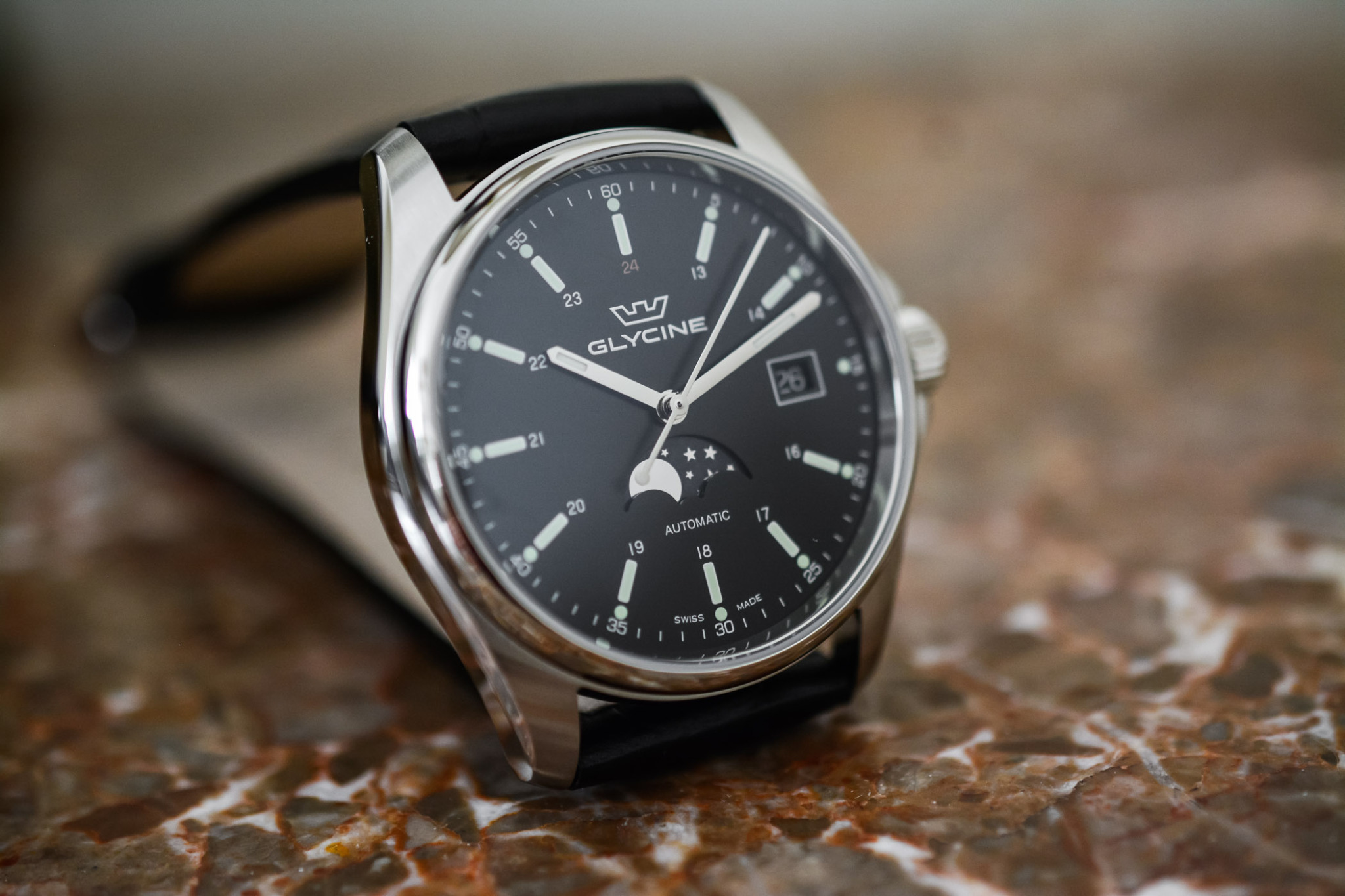 Value Proposition Review - Glycine Combat 6 Classic Moonphase