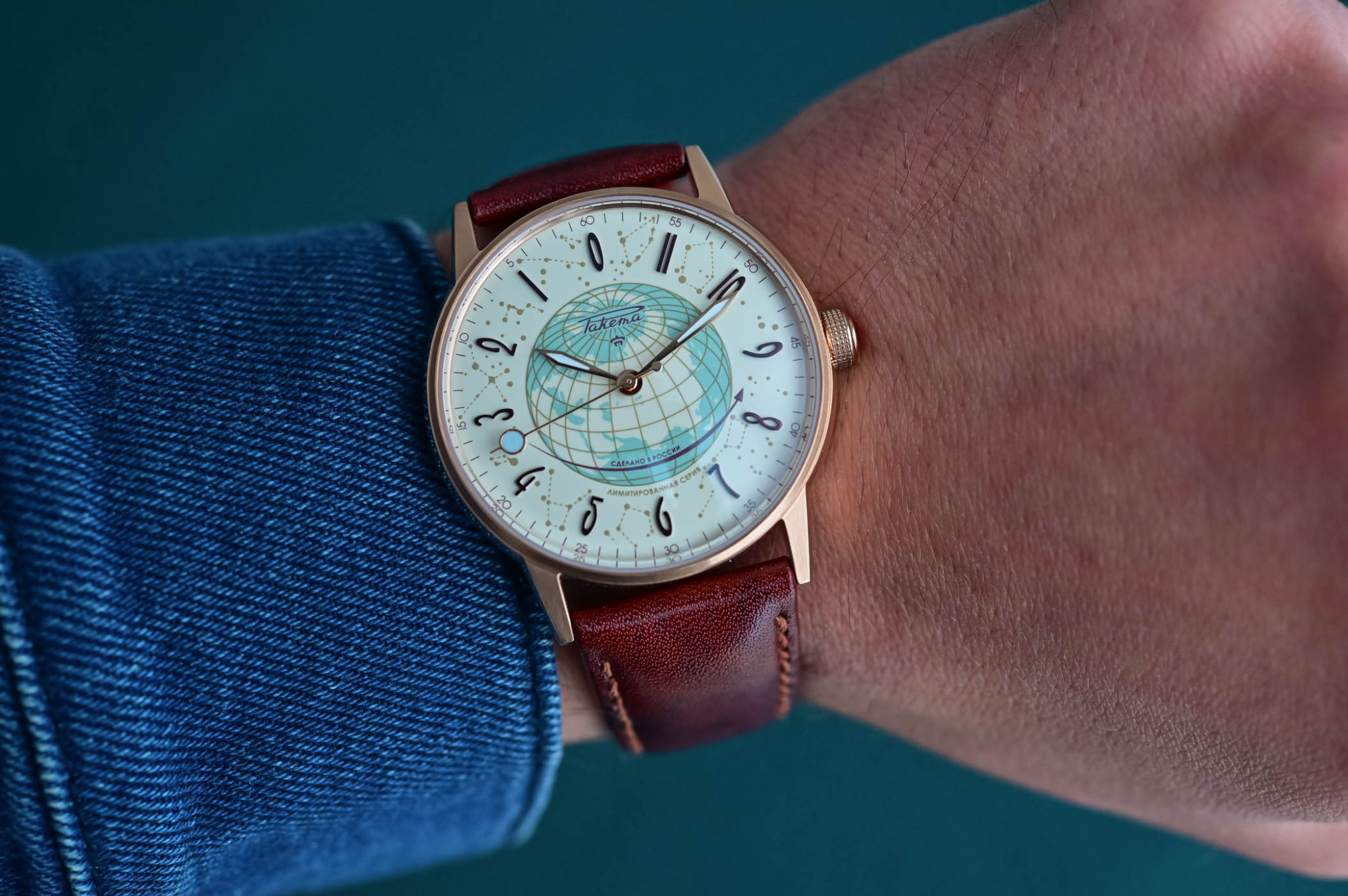 Hands-On - Raketa Russian Code, The Counterclockwise Watch