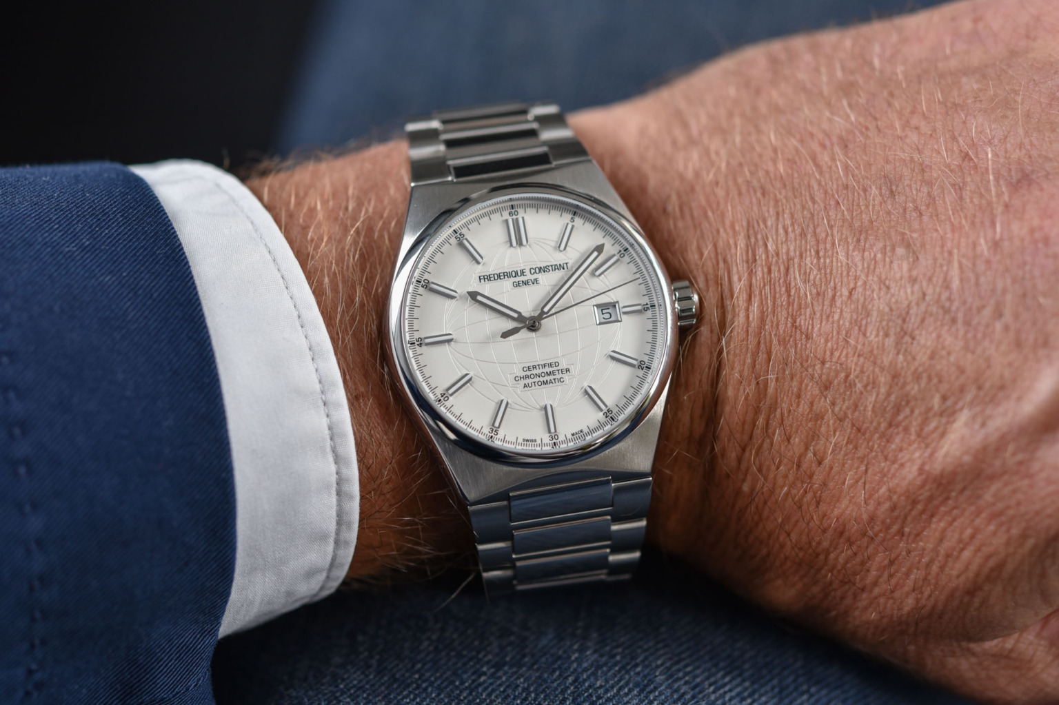 Review - Frédérique Constant Highlife Collection (Specs & Price)