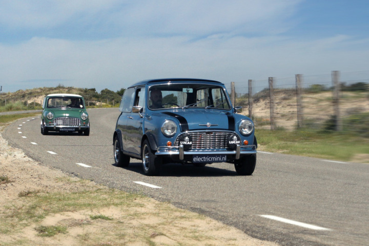 Vintage Meets EV revolution, with an Electrified Classic Mini ...