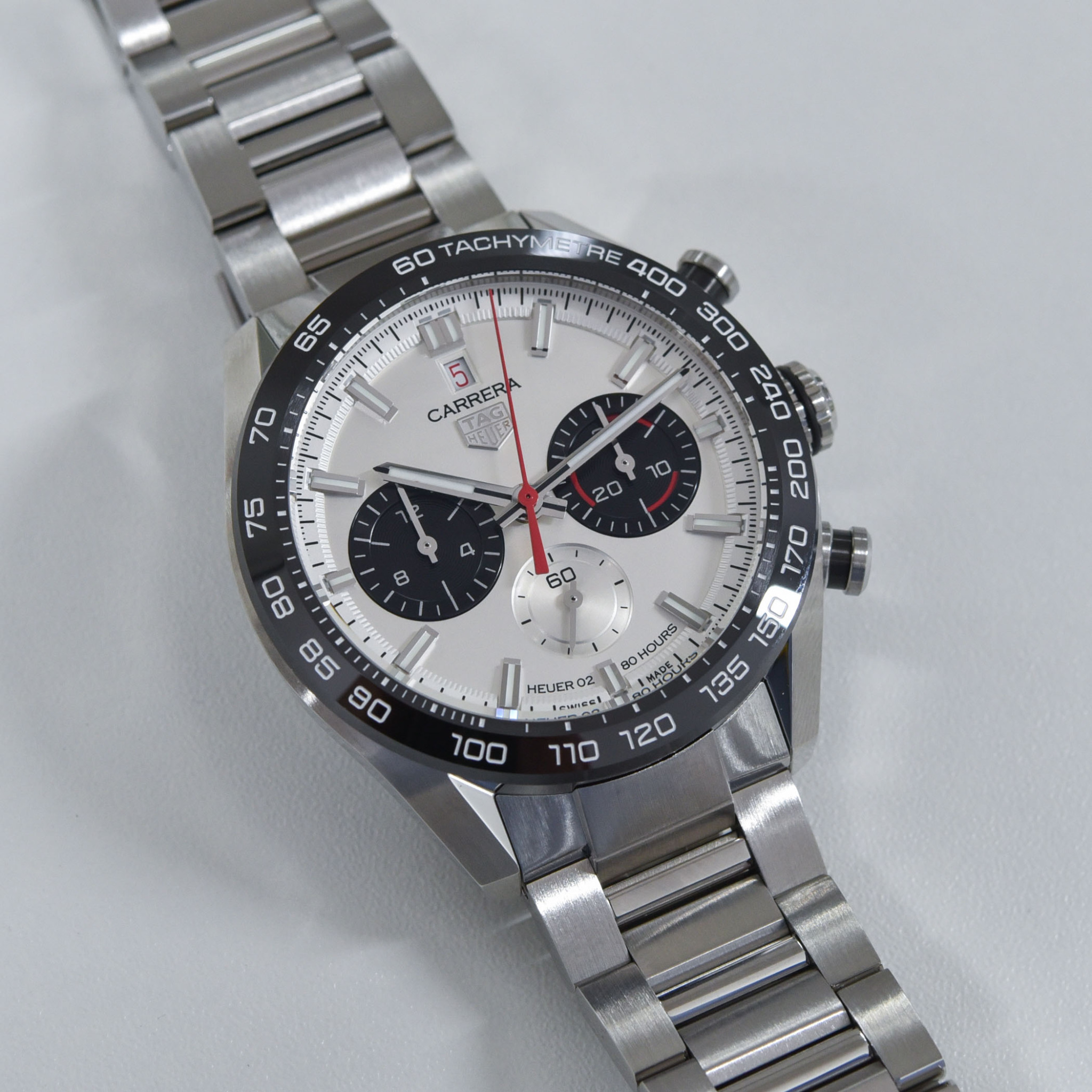 Hands-On - TAG Heuer Carrera Sport Chronograph 160 Years Dato 45