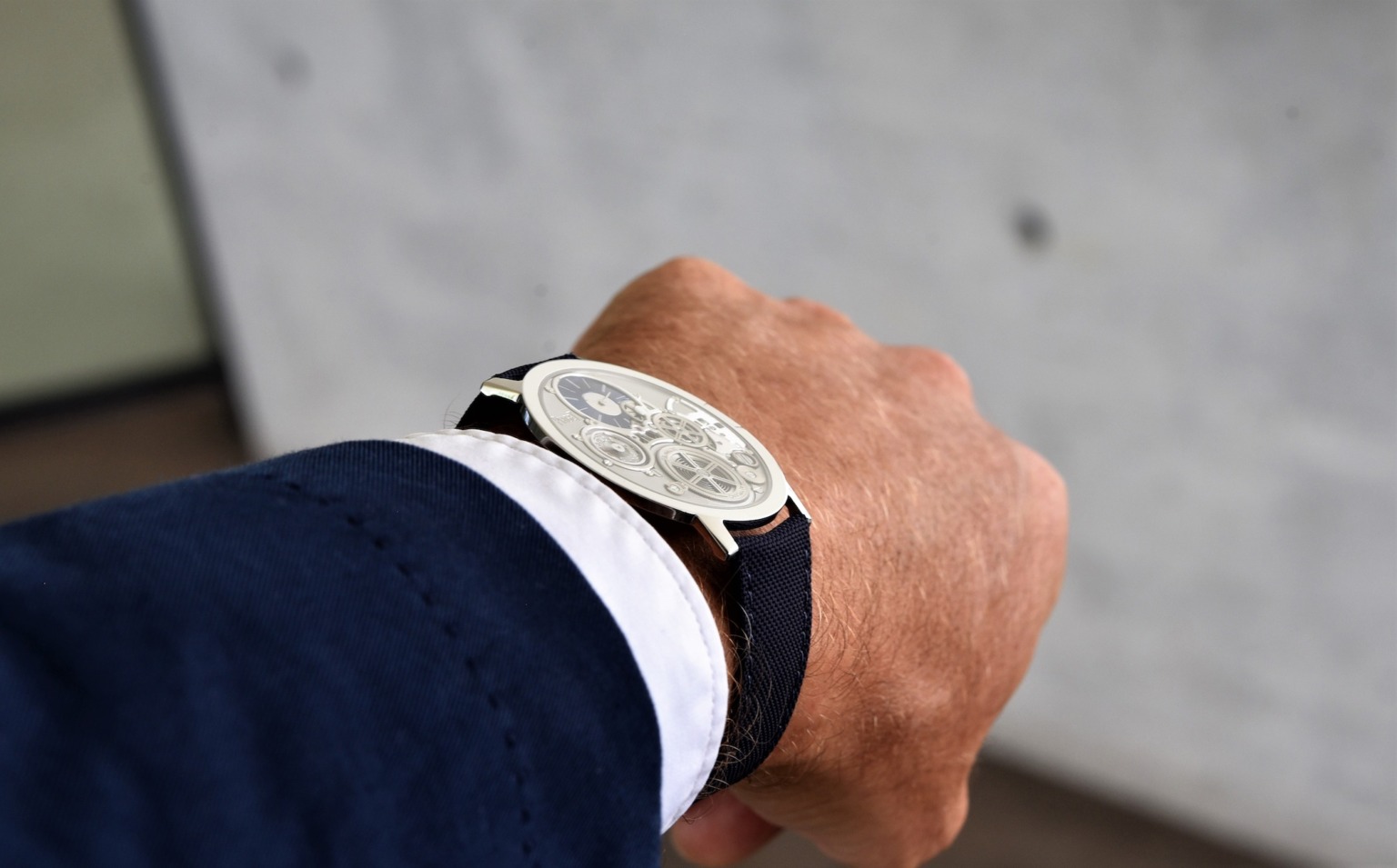 Video - The World's Thinnest Mechanical Watch, the Piaget Altiplano ...