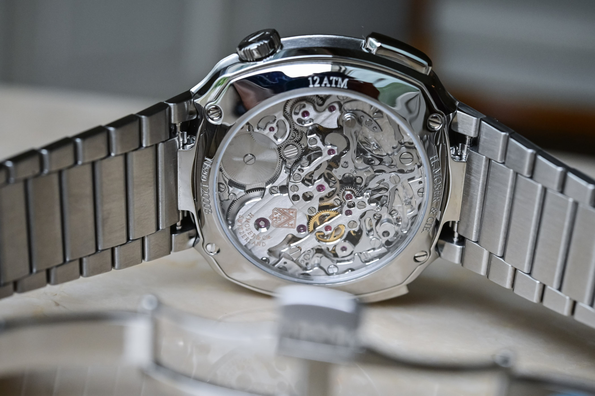 Review - H. Moser & Cie. Streamliner Flyback Chronograph Funky Blue