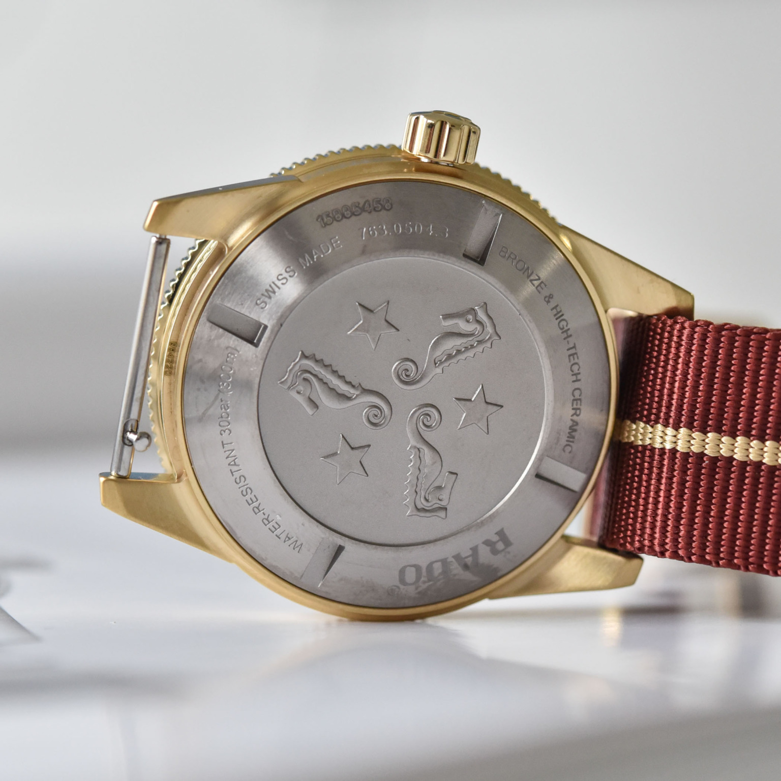 Introducing - Rado Captain Cook Bronze Burgundy (Hands-on, Price)