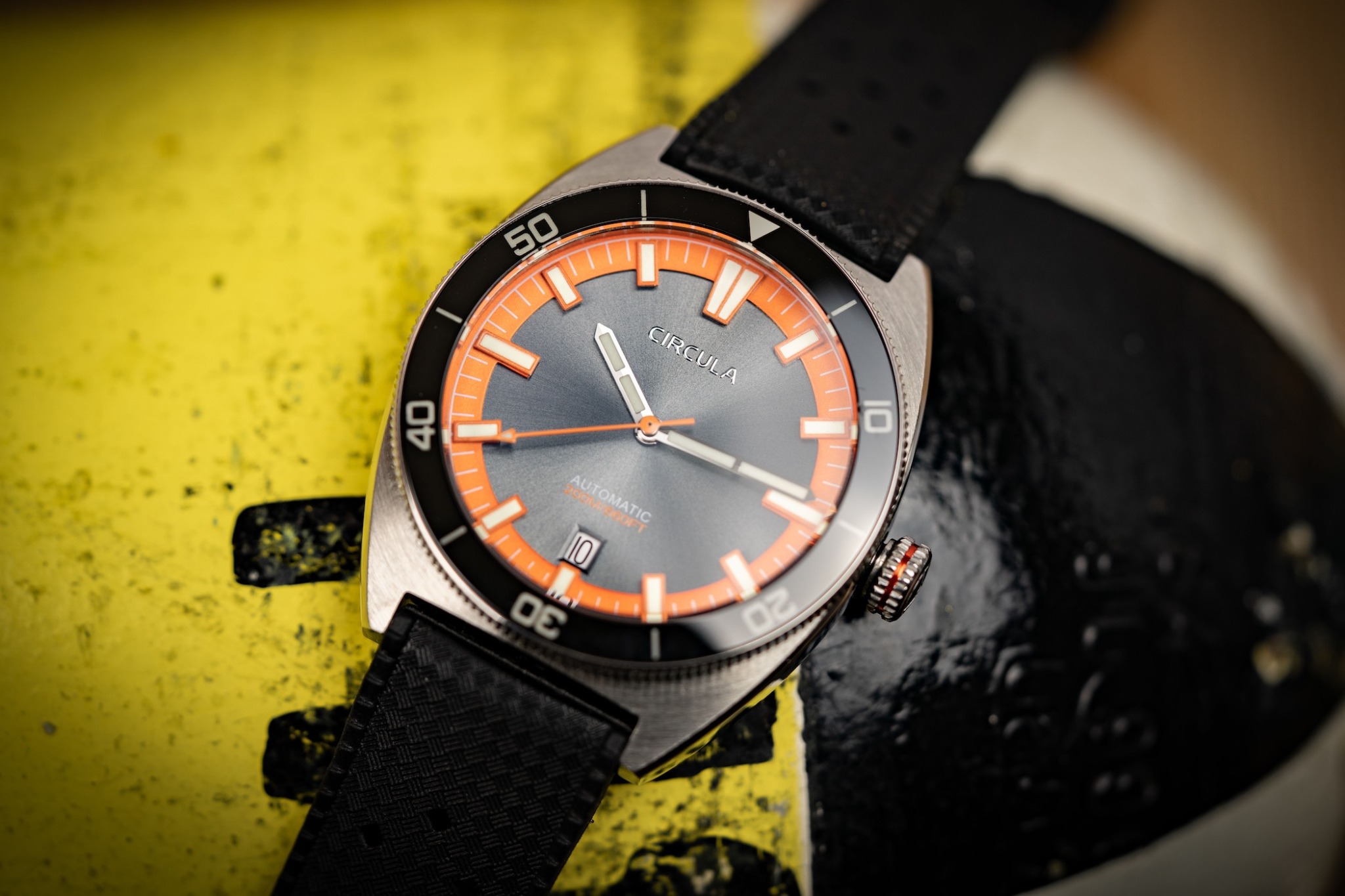 Circula SuperSport Super-Compressor Dive Watch - Review, Price