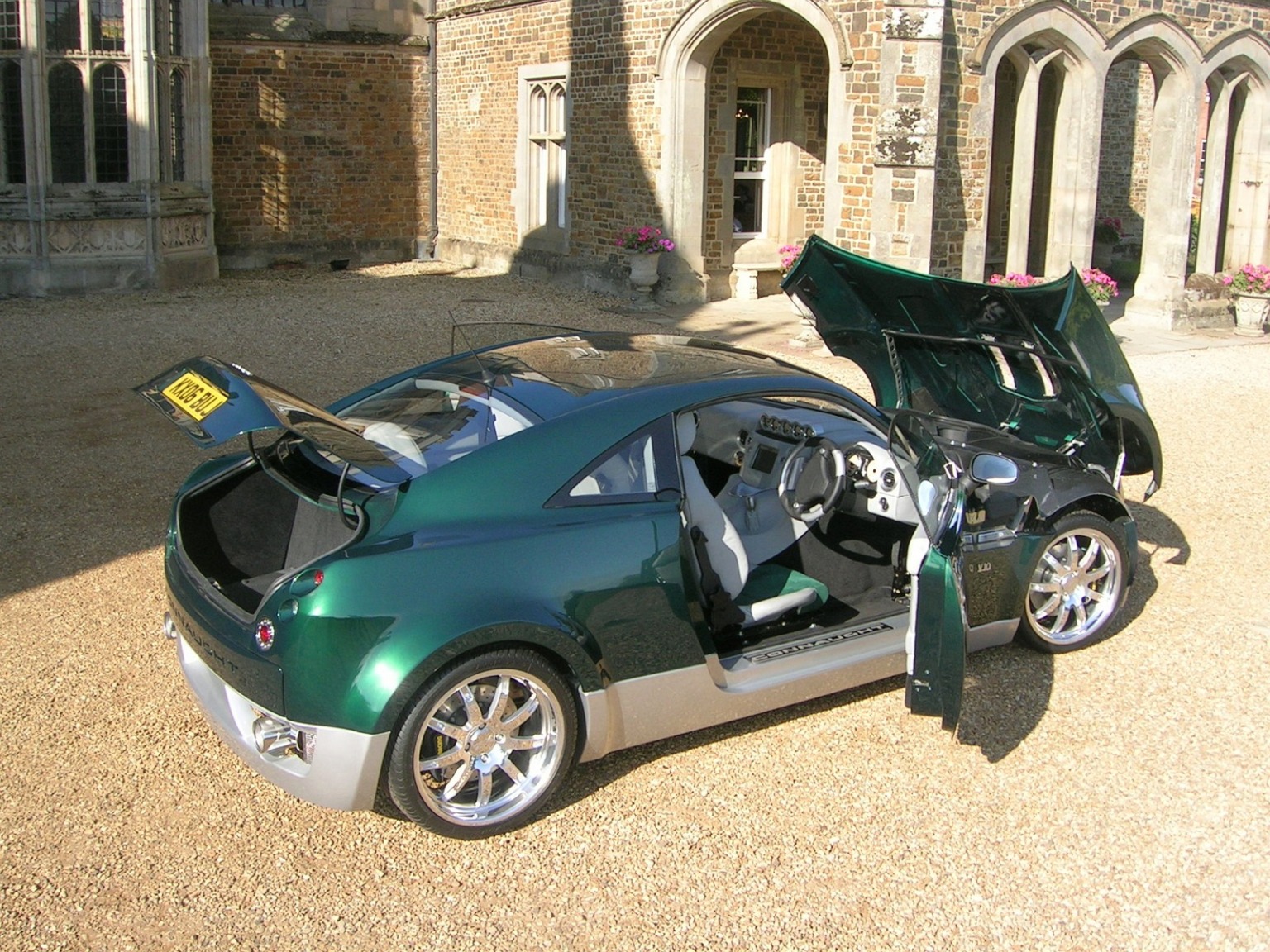 The Search for a Forgotten Connaught Type D Syracuse GT and its Tiny ...