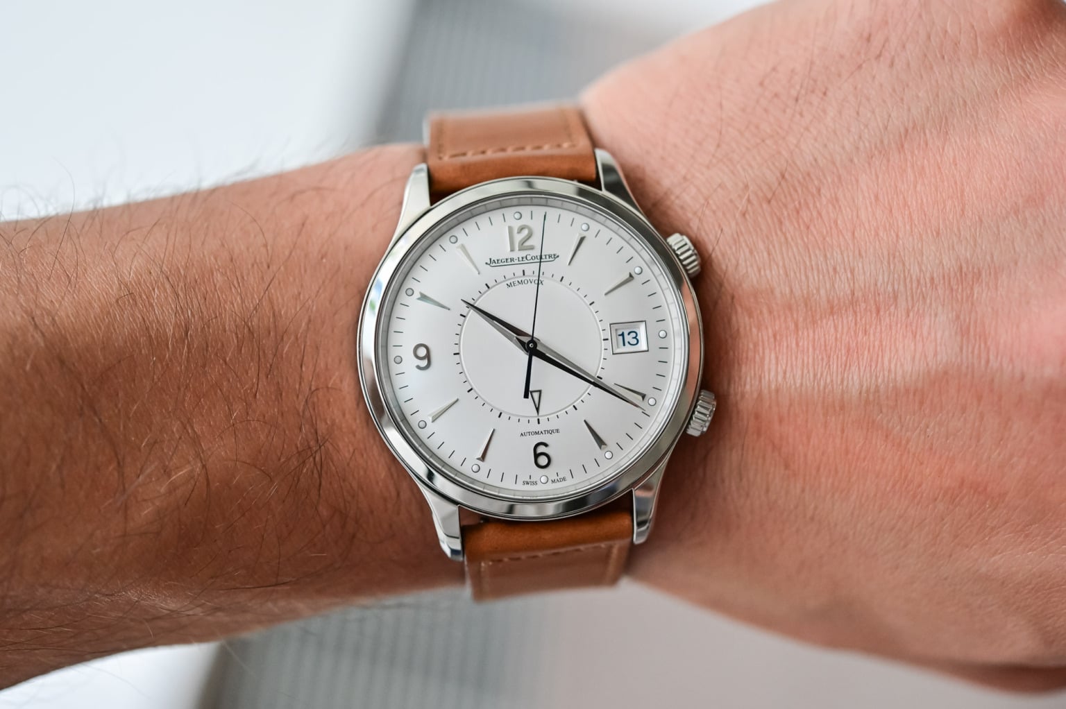 Hands-On - the 2020 Jaeger-LeCoultre Master Control Memovox