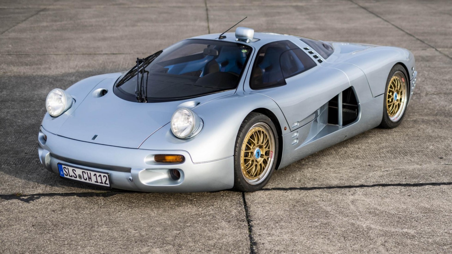 The Petrolhead Corner - A Unique Isdera Commendatore 112i for Auction