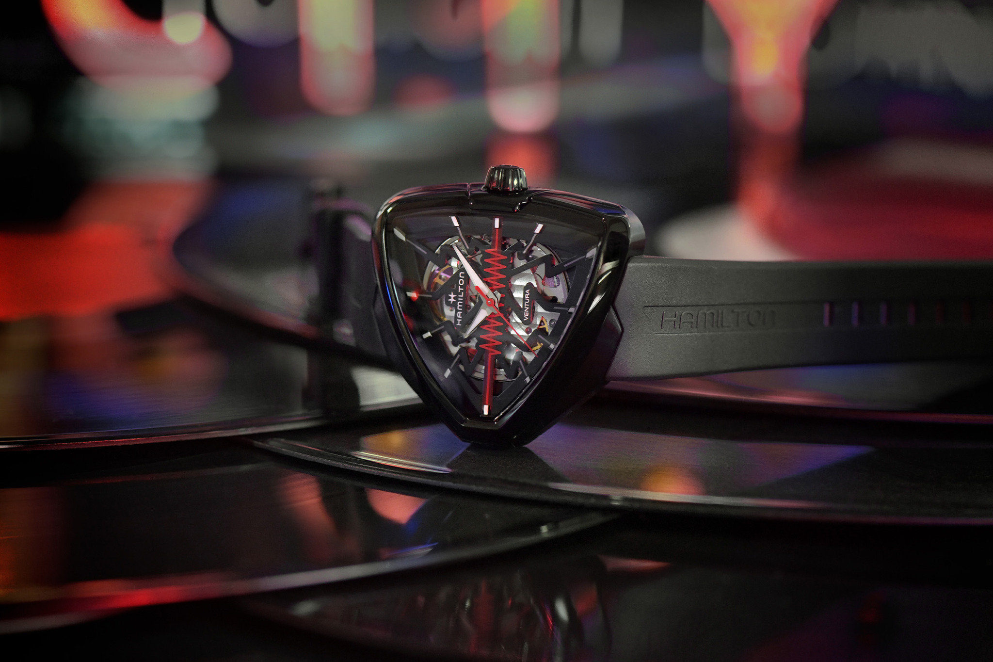 Introducing Hamilton Ventura Elvis80 Skeleton (Specs & Price)