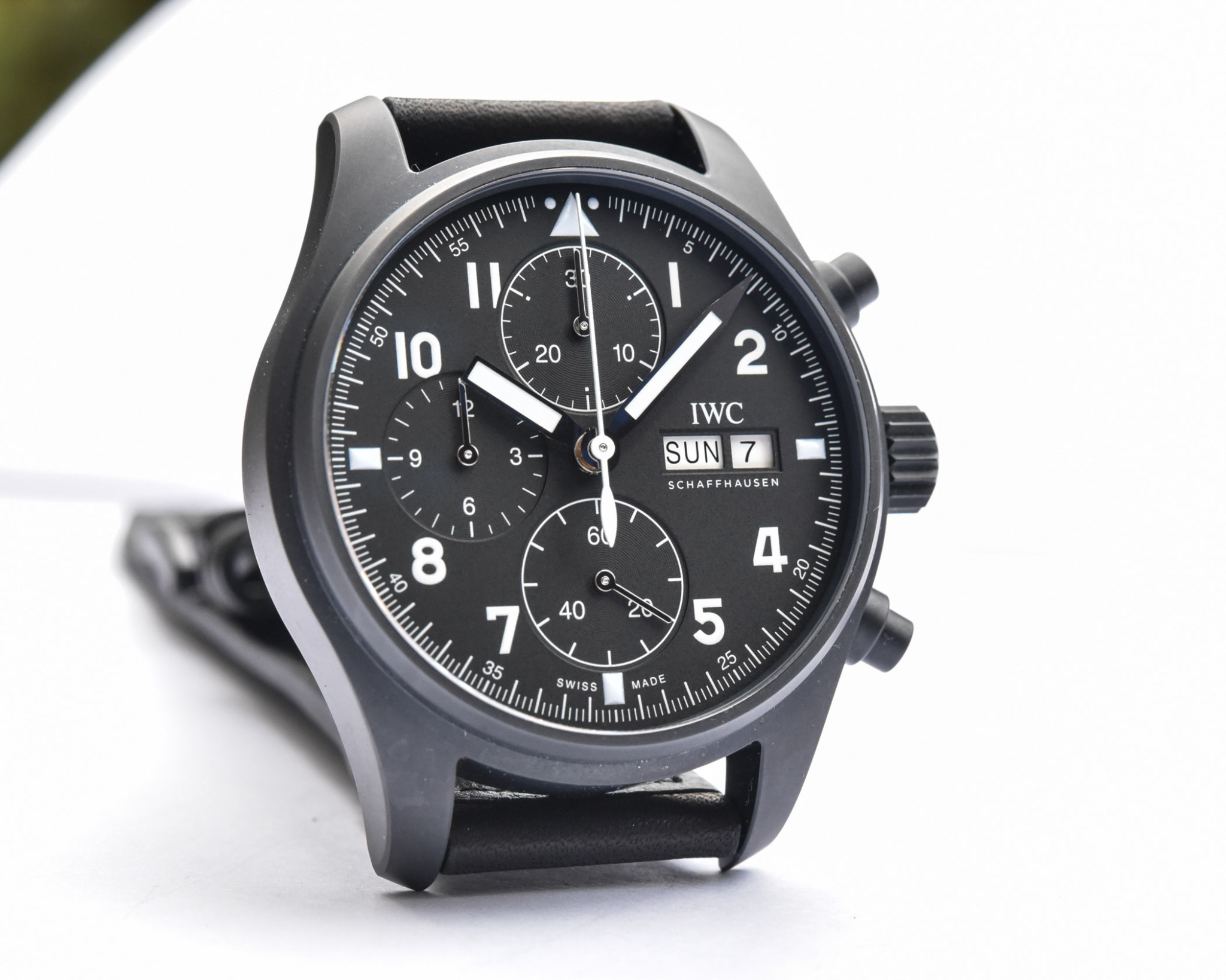 IWC Pilot's Chronograph Edition Tribute to 3705 IW387905 - Video Review
