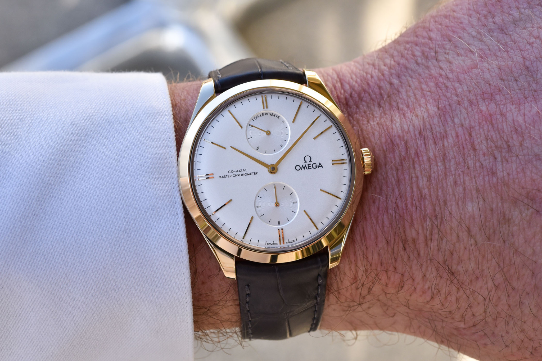 Hands-On - The New Omega De Ville Trésor Power Reserve (Price)