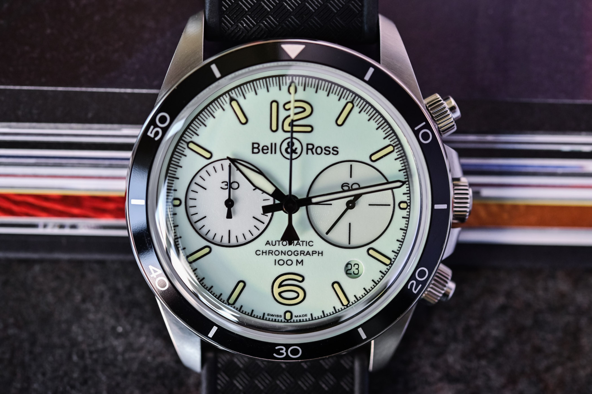 Bell & Ross BR V2-94 FULL LUM - Hands-On, Specs & Price