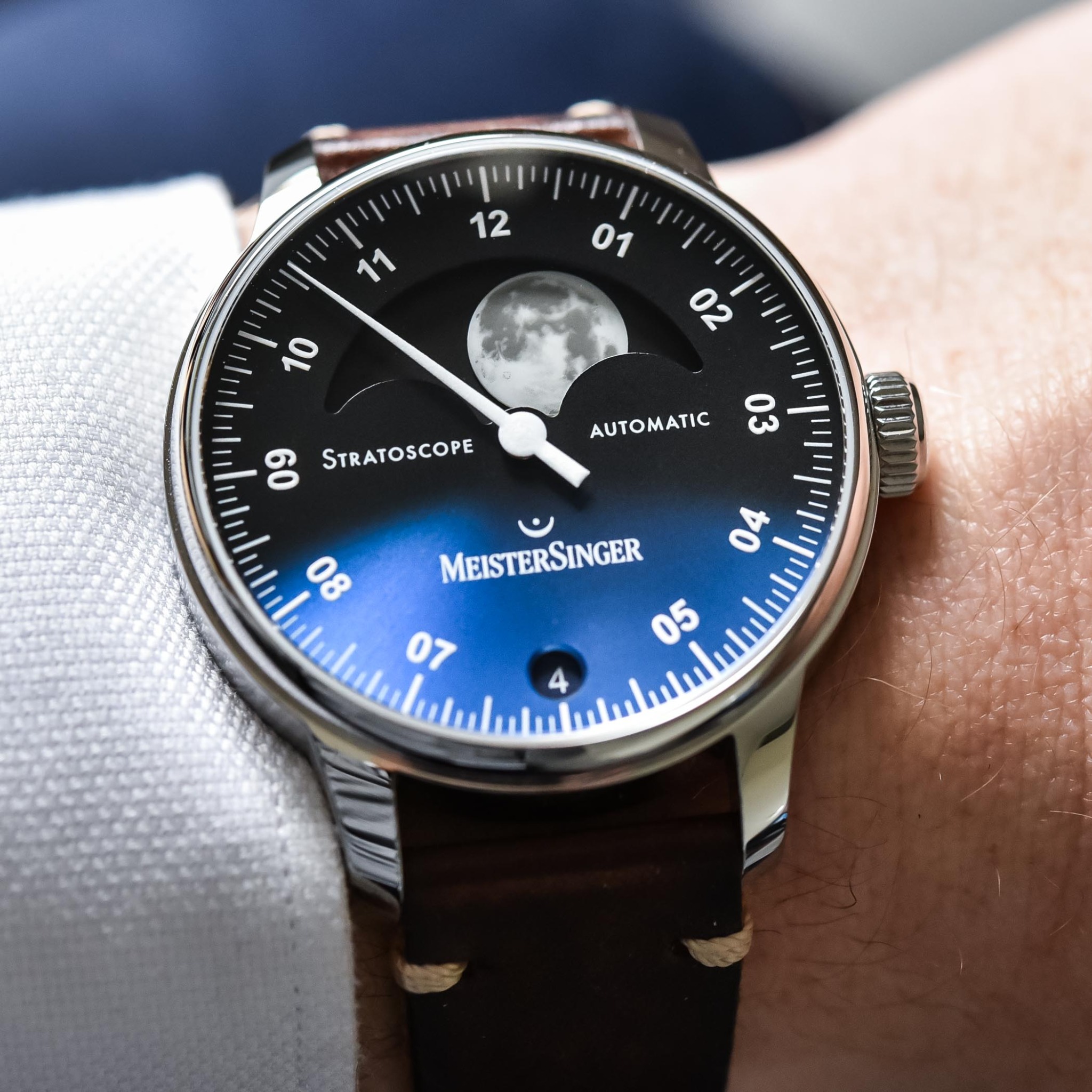 Hands-On Review of The New MeisterSinger Stratoscope (Specs & Price)