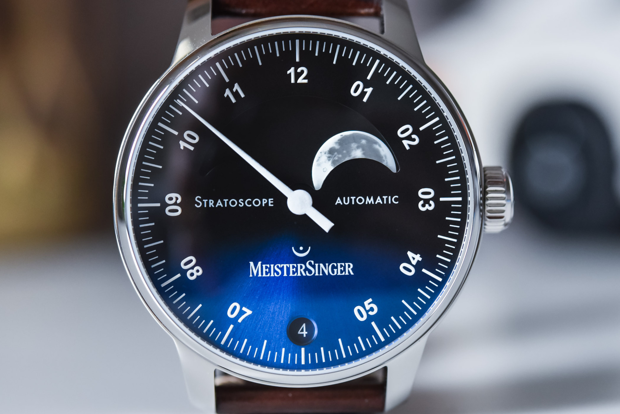 Hands-On Review of The New MeisterSinger Stratoscope (Specs & Price)