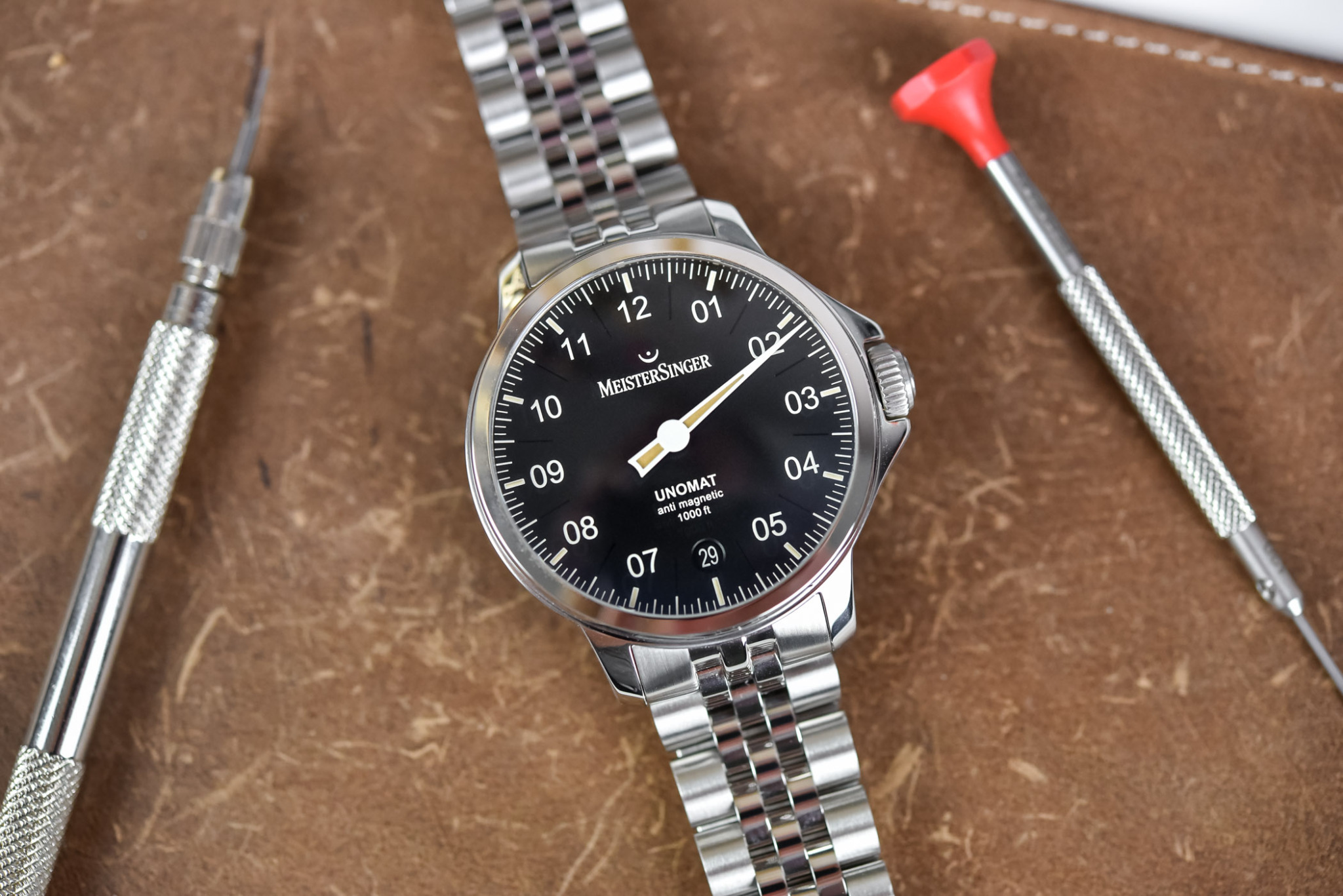 Hands-On - The Meistersinger Unomat, The Single-Hand Sports Watch