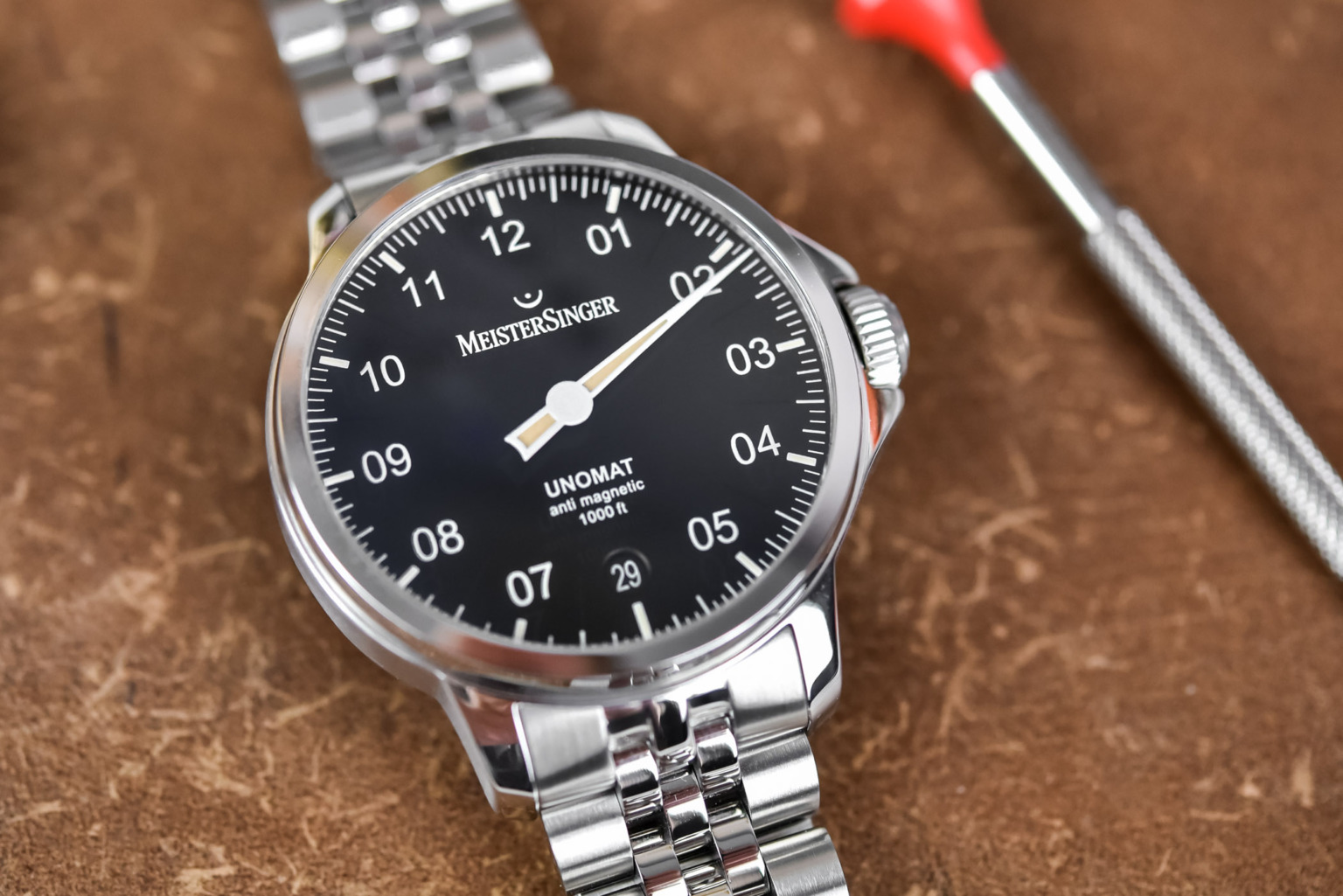 Hands-On - The Meistersinger Unomat, The Single-Hand Sports Watch
