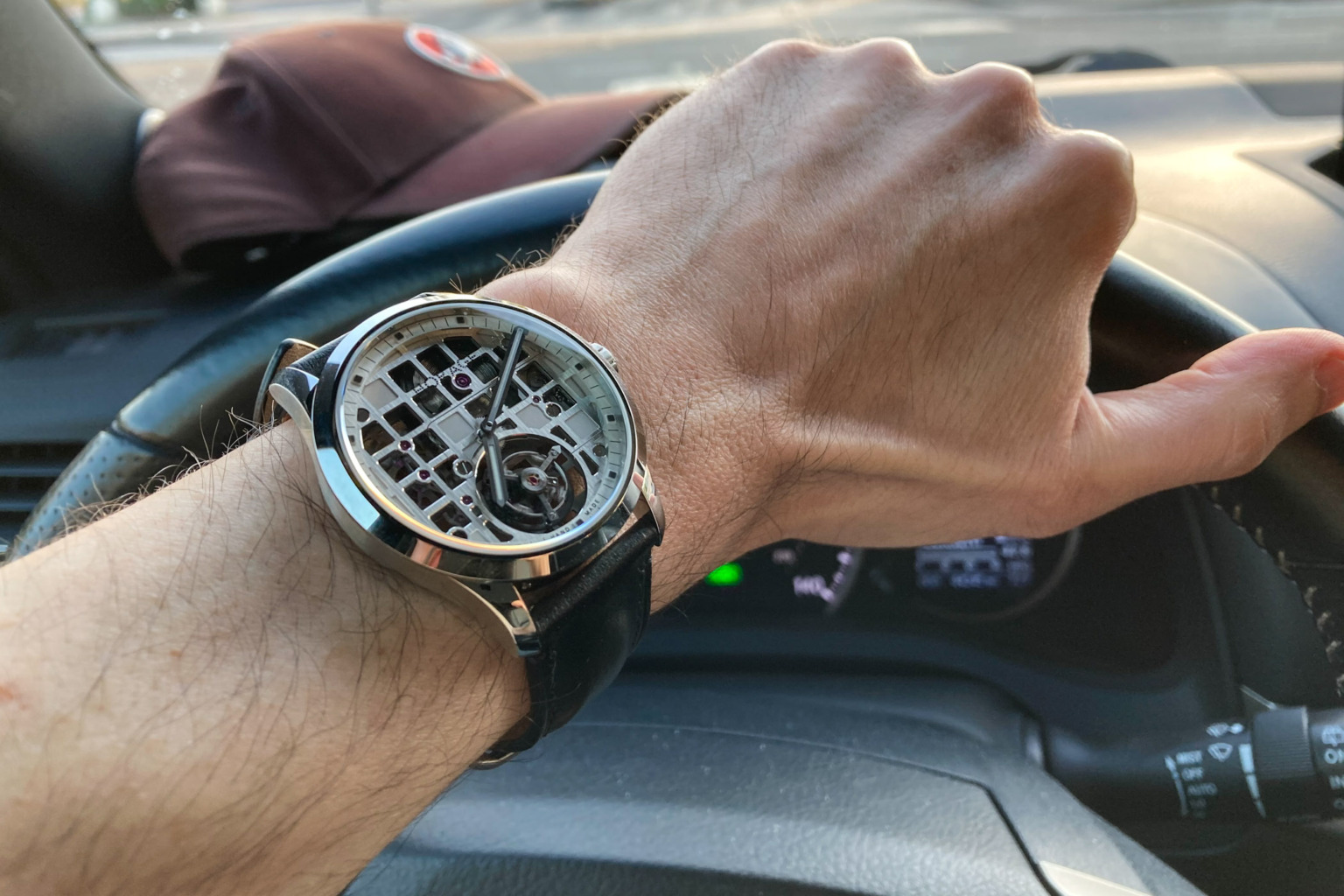 Review - Horage Tourbillon 1 Sub-10k Swiss In-House Tourbillon Explained