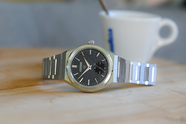 The Citizen Mechanical Caliber 0200 - Review, Specs & Price