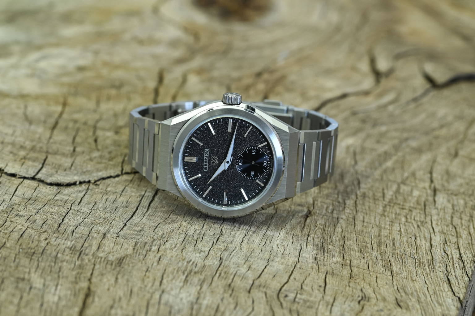 The Citizen Mechanical Caliber 0200 - Review, Specs & Price