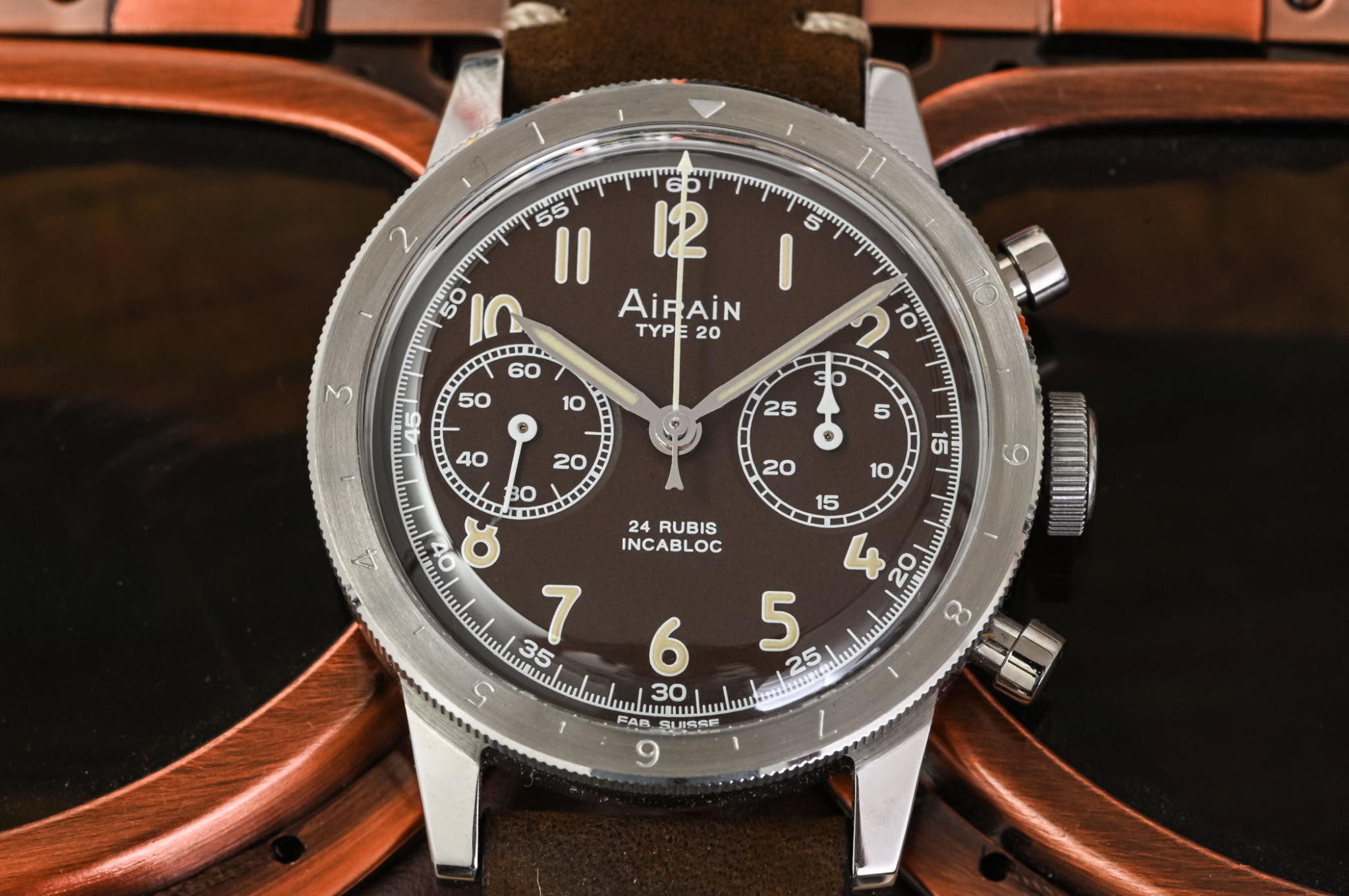 Airain Type 20 Re-Edition Brown Limited Edition - Hands-On, Price