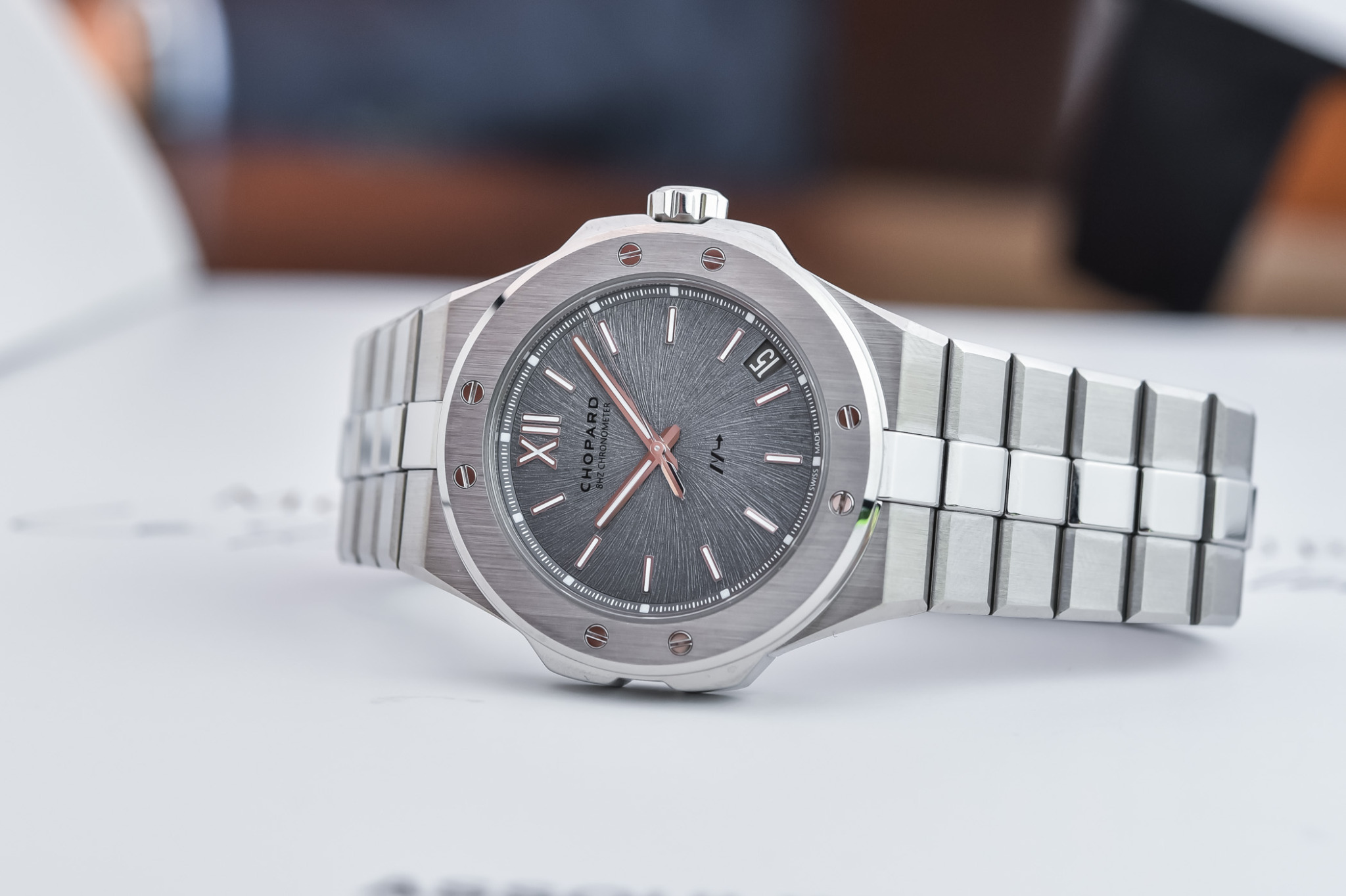 Hands-On - Chopard Alpine Eagle 41mm Pine Green Dial (Specs & Price)