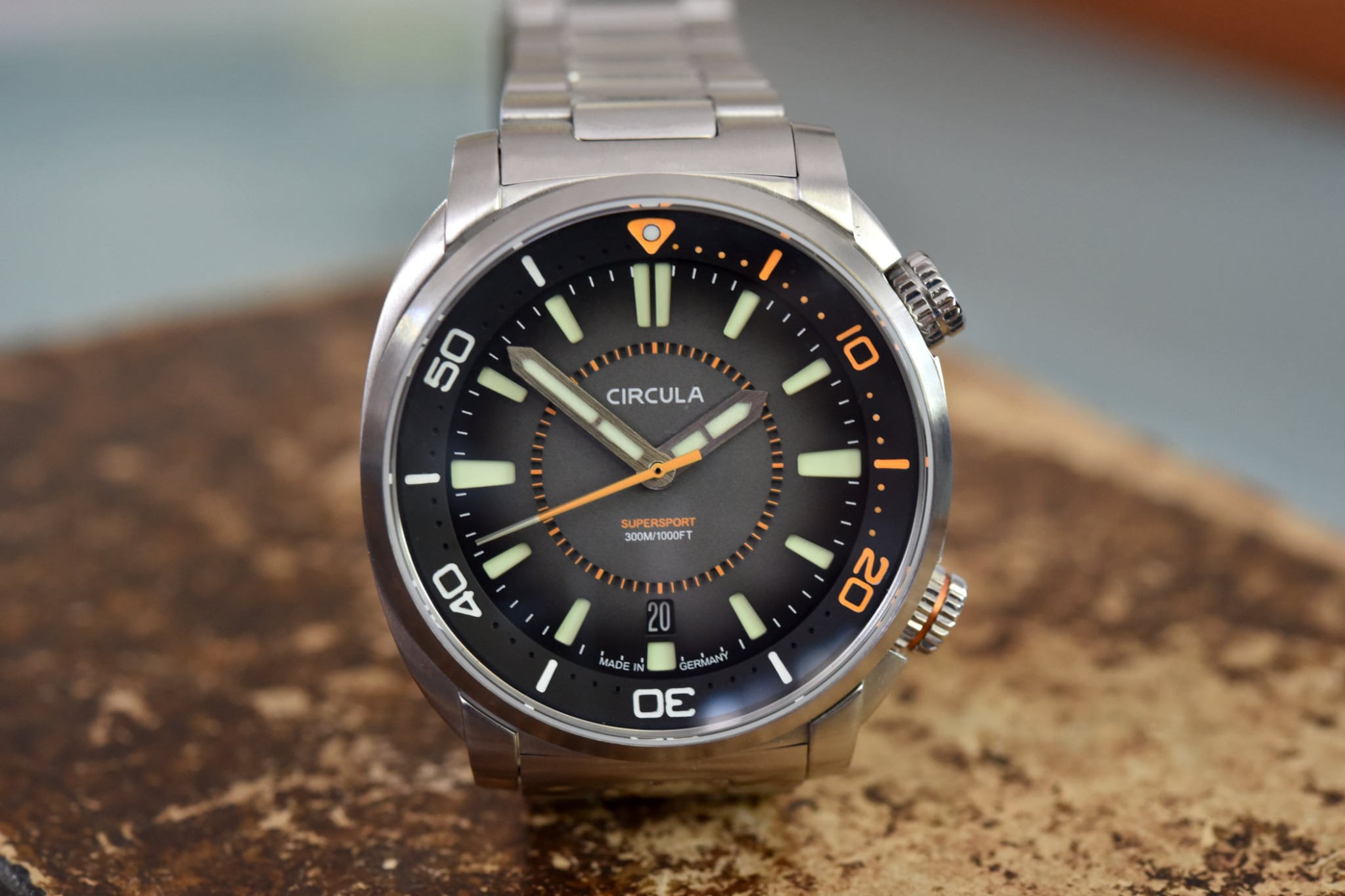 Circula SuperSport Super-Compressor Dive Watch - Review, Price