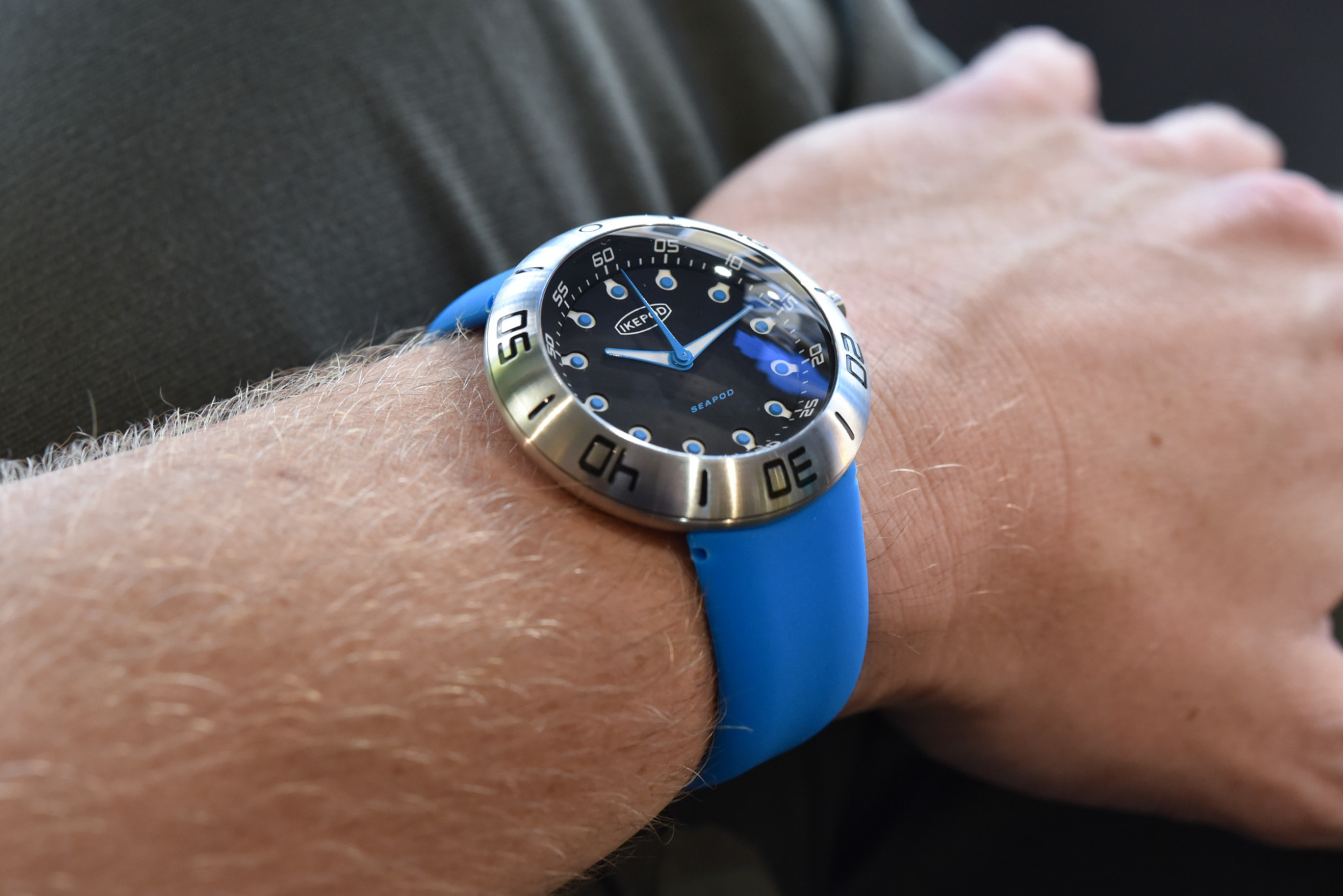 Ikepod Seapod Collection Dive Watch - Hands-On Review, Price