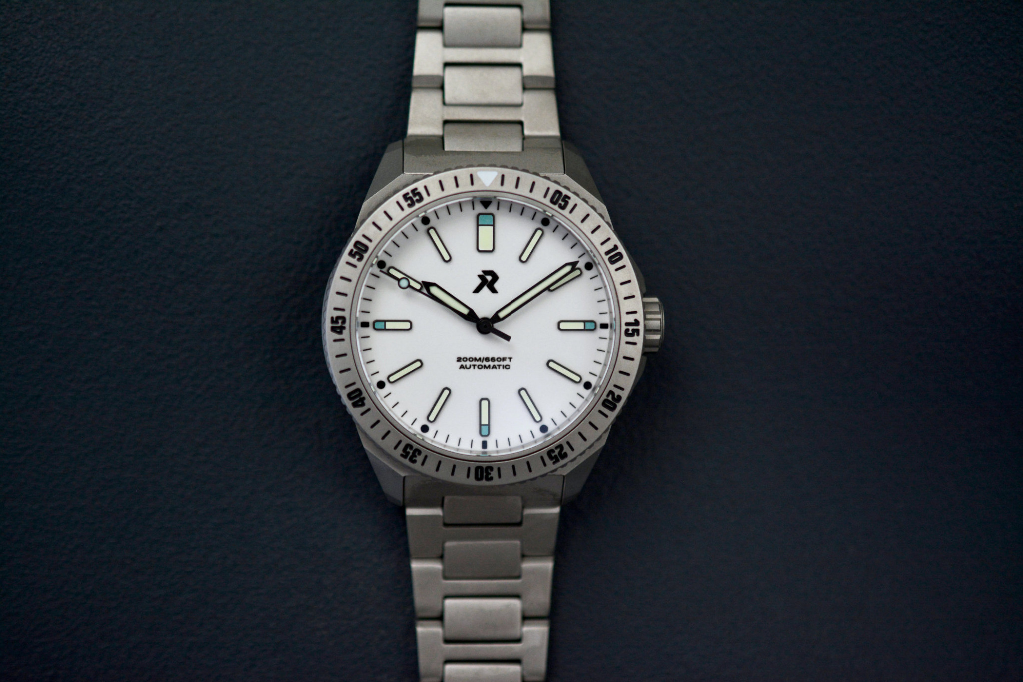 RZE Endeavour Polaris White and Resolute Arctic - Review, Price