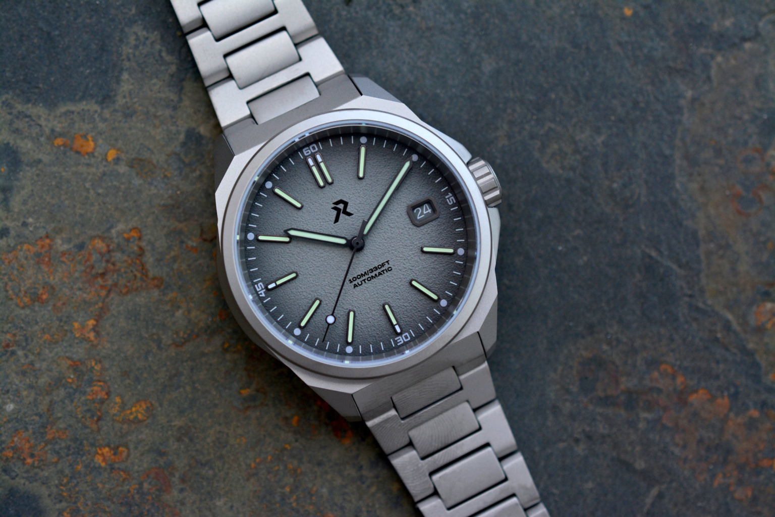 RZE Endeavour Polaris White and Resolute Arctic - Review, Price