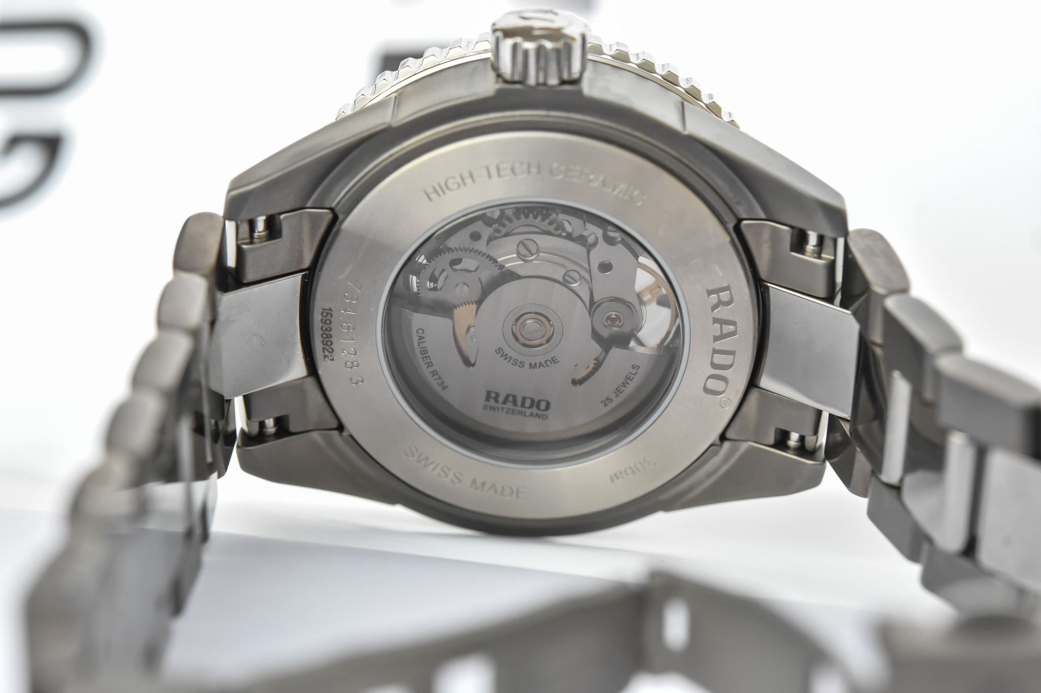 Hands-On Rado Captain Cook High-Tech Plasma Ceramic (Specs & Price)