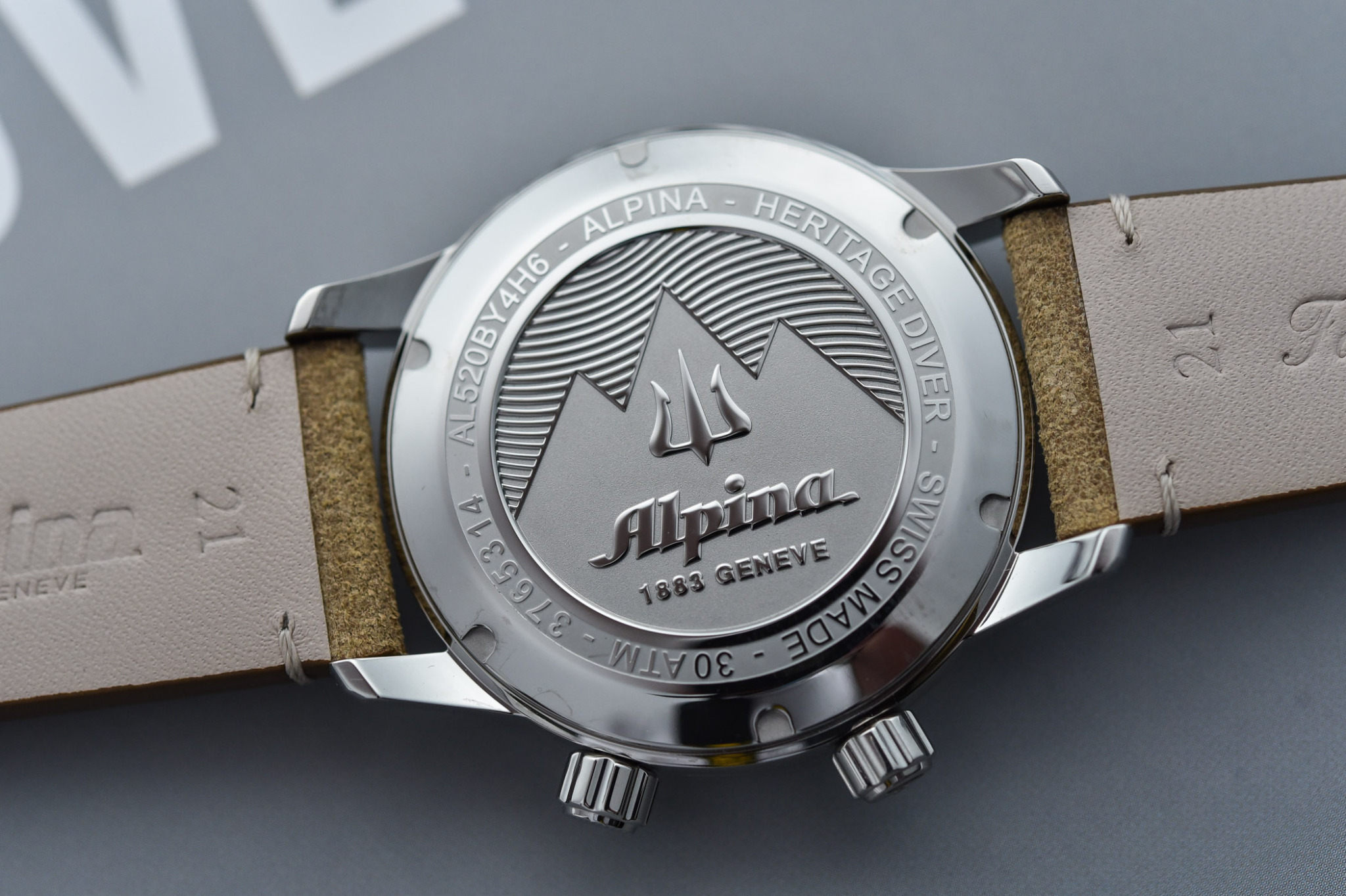 Alpina Seastrong Diver 300 Heritage Dive Watch - Hands-On Review, Price
