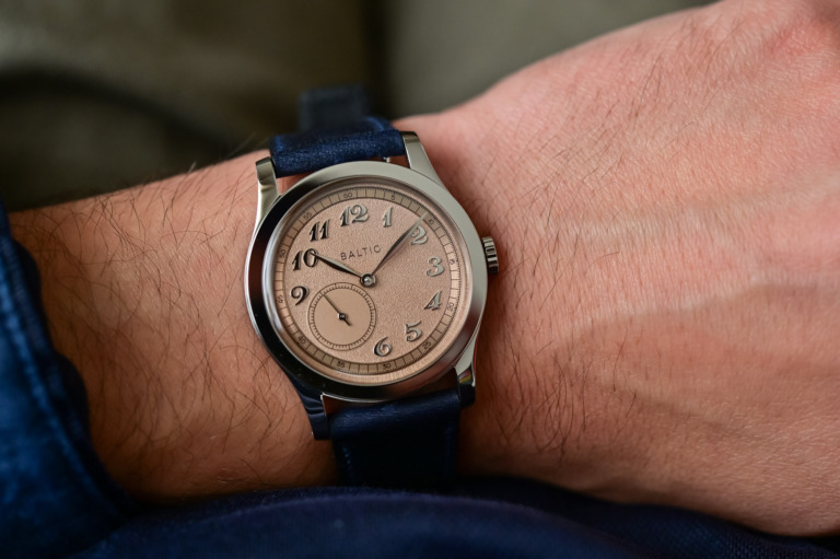 Baltic MR01 Salmon Accessible Calatrava-style Micro Rotor Watch Review