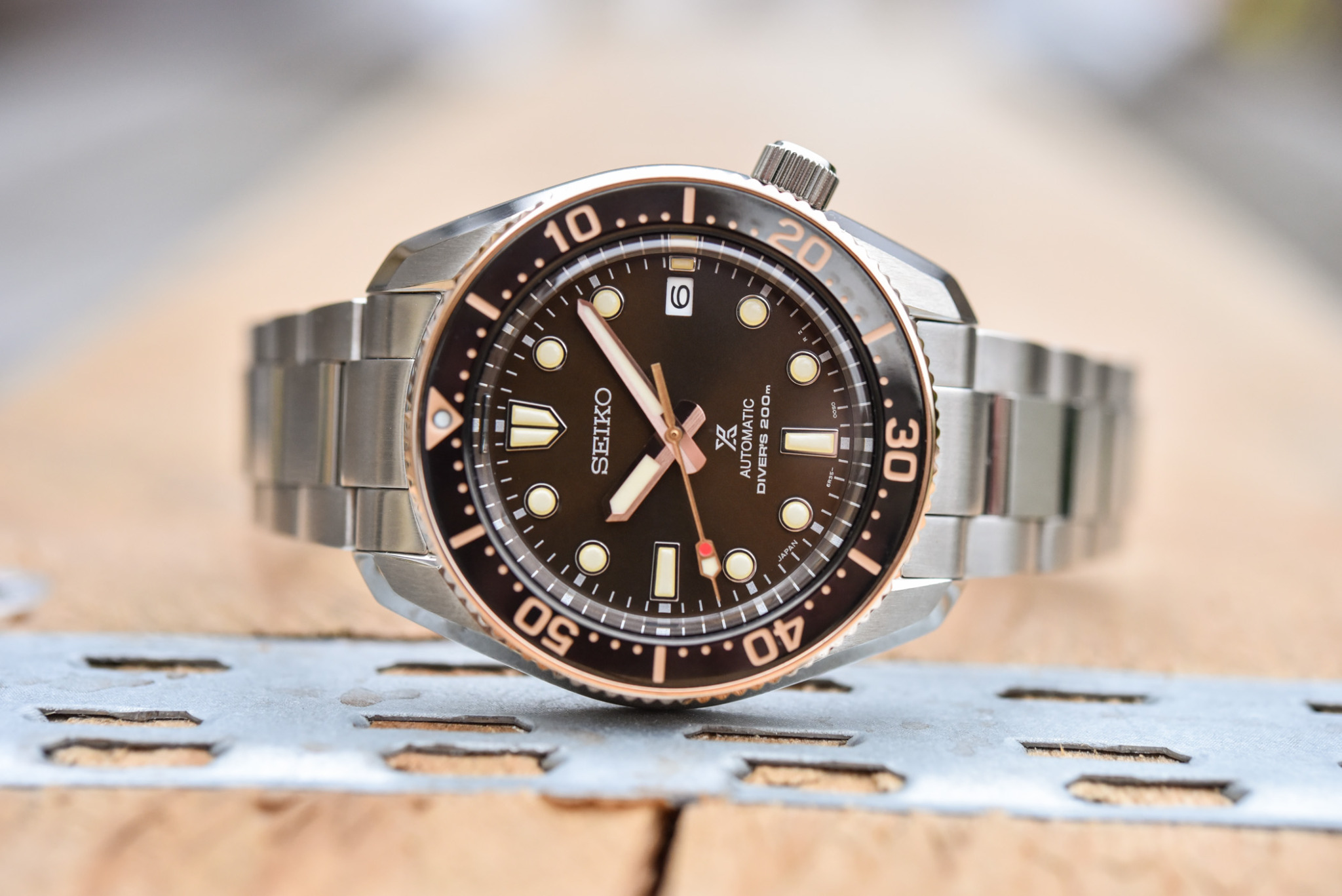 Seiko Prospex Diver 1968 Two-Tone Brown Dial SPB240J1 - Hands-On