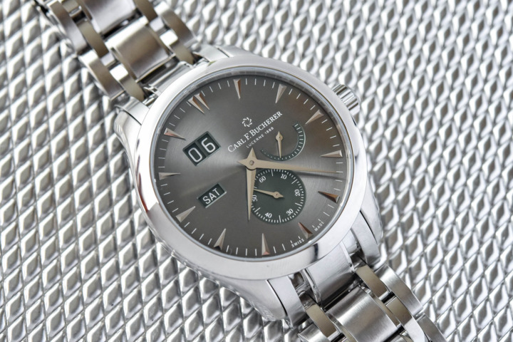 Carl F. Bucherer Manero Peripheral BigDate 2021 - Hands-On, Price