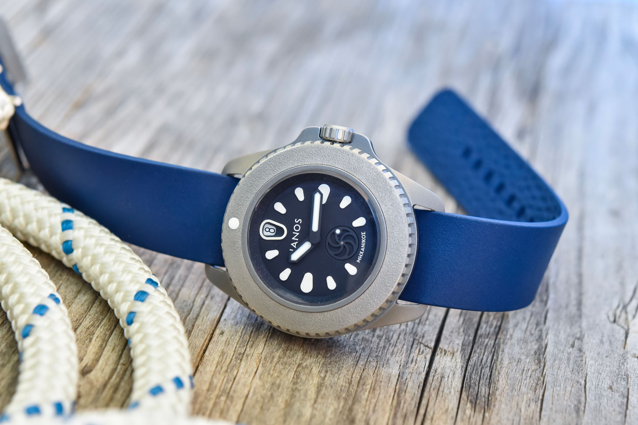 Introducing - The Ianos Mihanikos Dive Watch (Live Pics & Price)