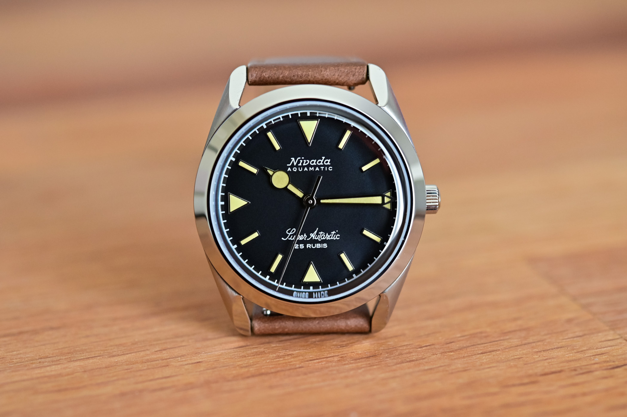 Nivada Grenchen Super Antarctic Reissue 2021 - Hands-On, Price