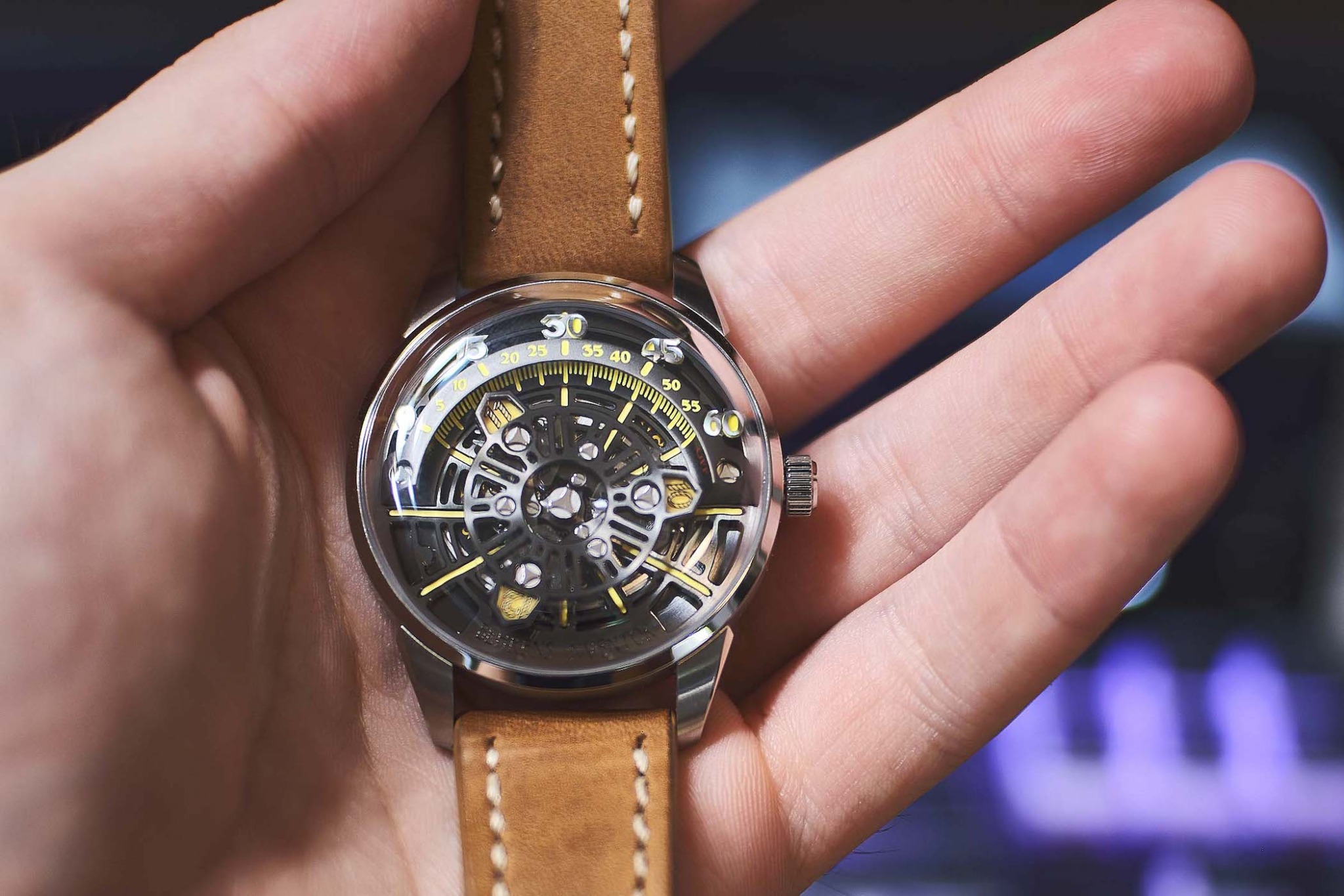 The Collector's Series - Scott and His Unusual Behrens B023