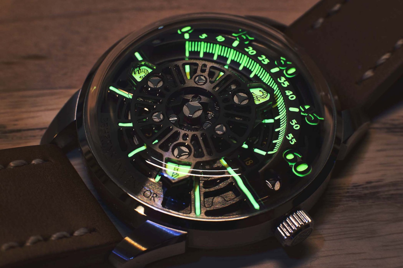 The Collector's Series - Scott and His Unusual Behrens B023