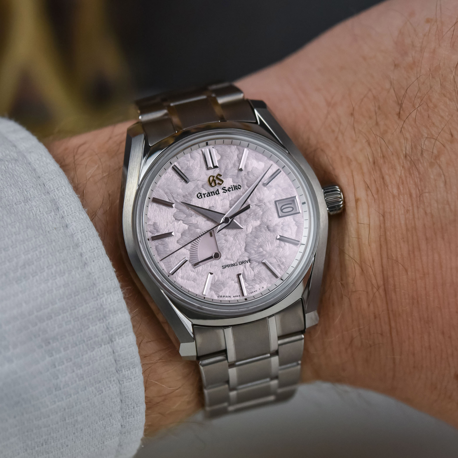 Hands-On Grand Seiko Heritage Shunbun Spring Drive Pink Dial SBGA413