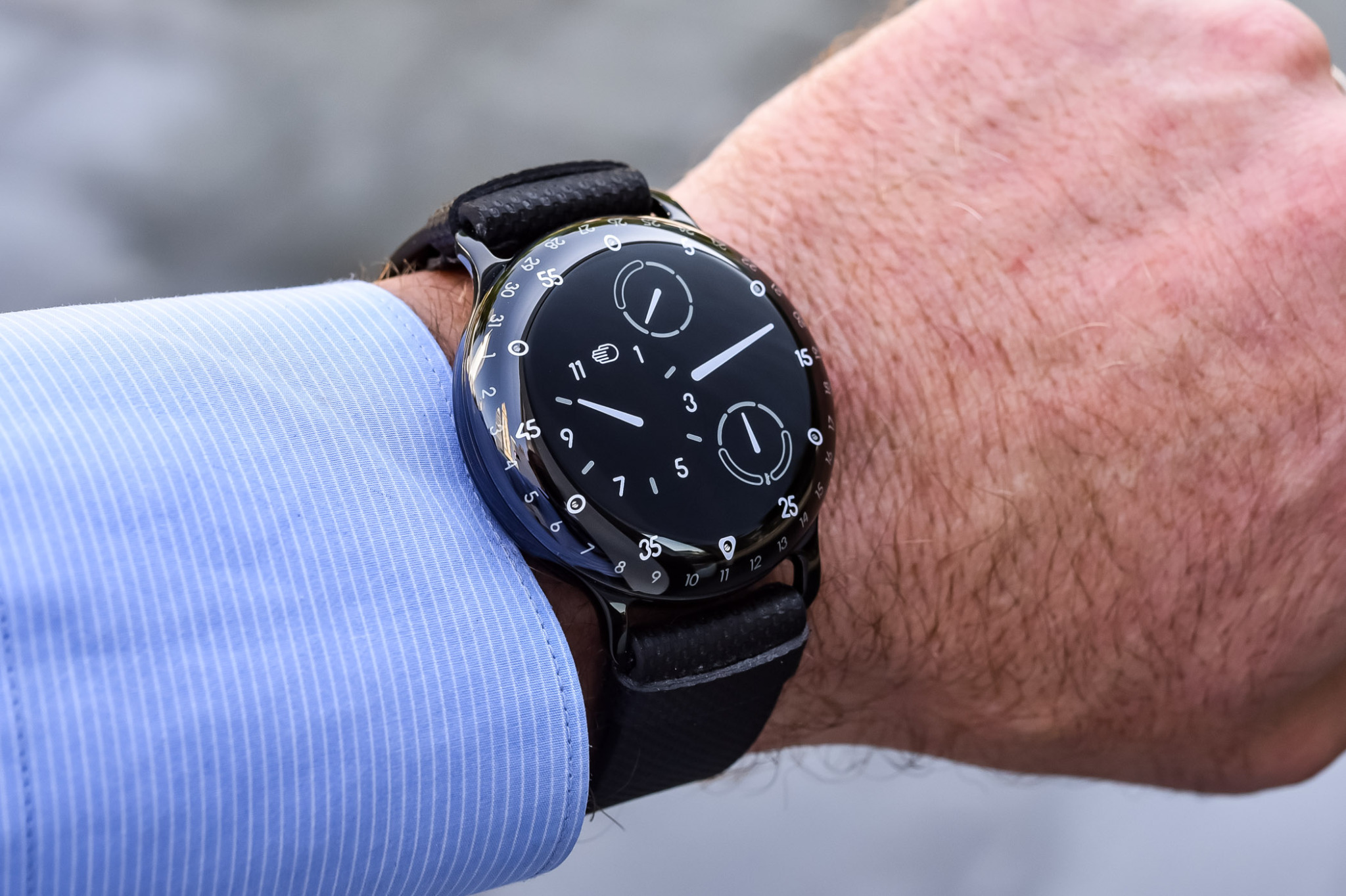 Ressence Type 3 BBB Black, Black, Black Oil-Filled - Hands-On, Price