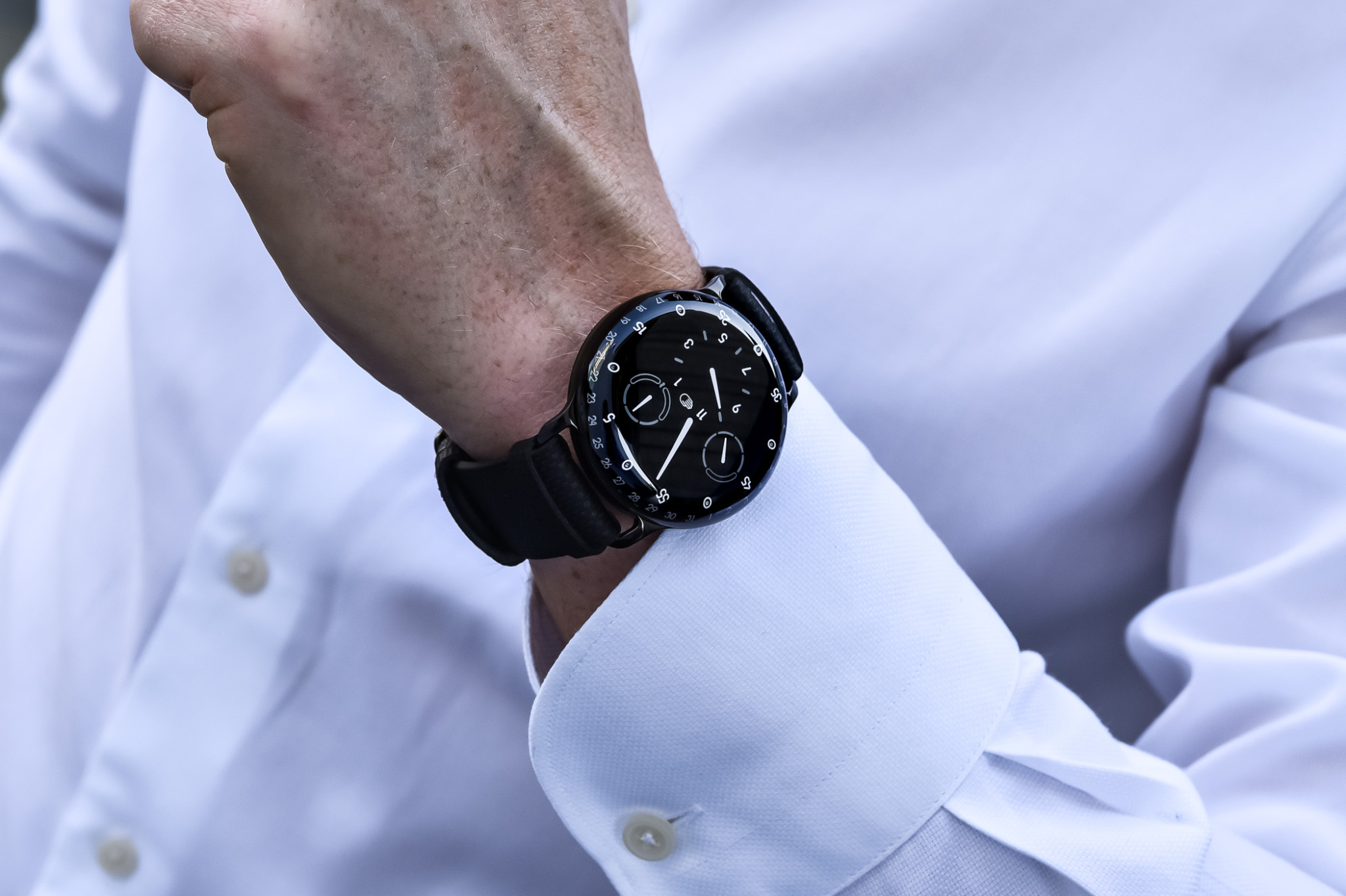 Ressence Type 3 BBB Black, Black, Black Oil-Filled - Hands-On, Price