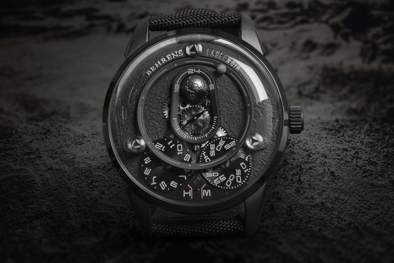 Label Noir Archives - Monochrome Watches