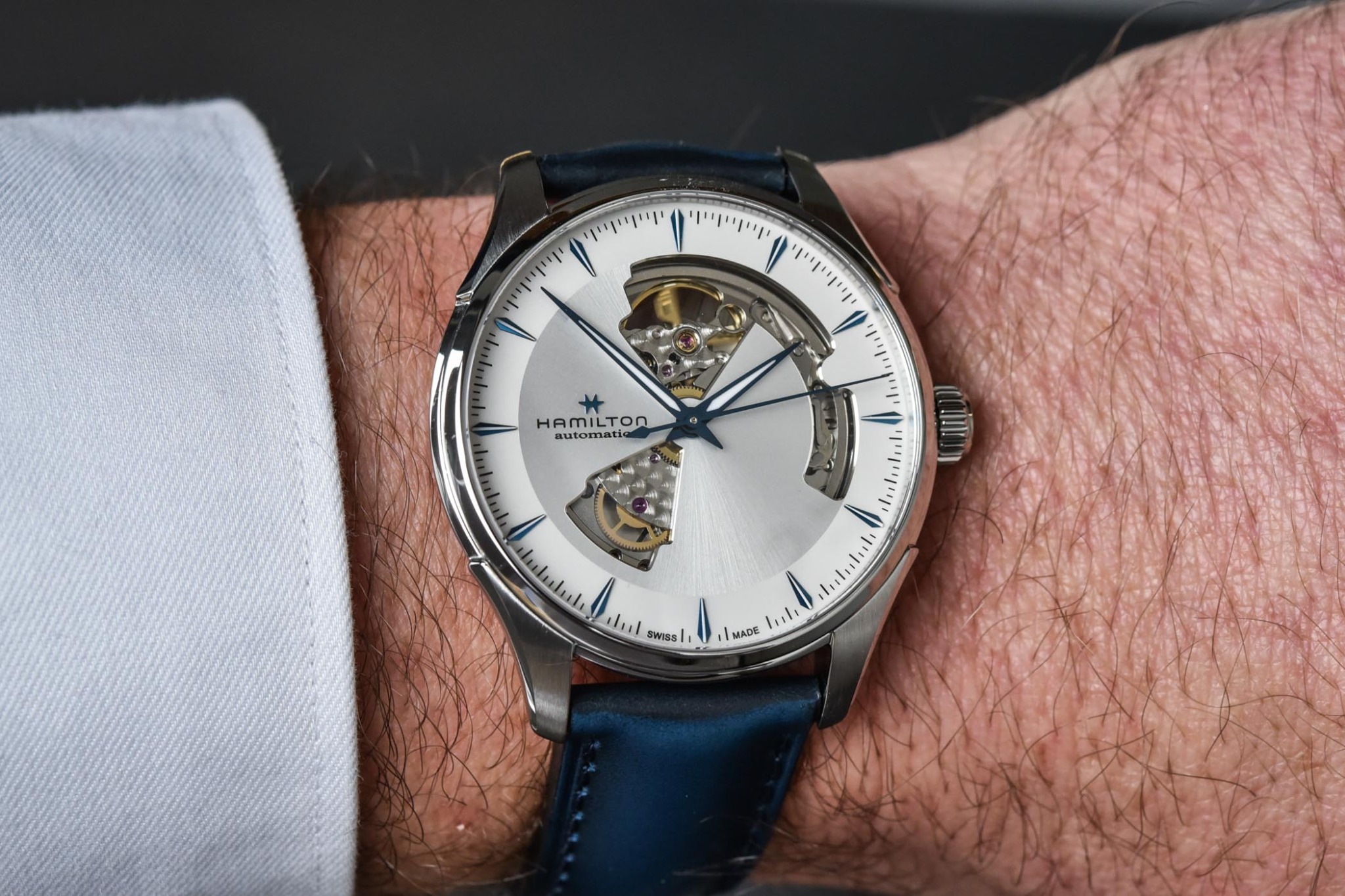 Hands-On 2022 Gradient Dial Hamilton Jazzmaster Open Heart 40mm