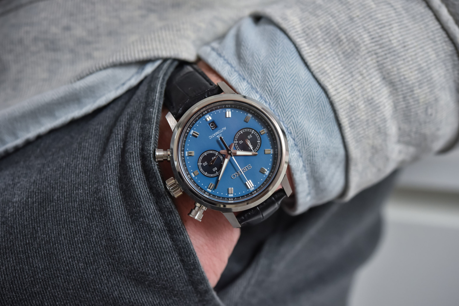 A new deep-blue dial for the Seiko Prospex Speedtimer SRQ043