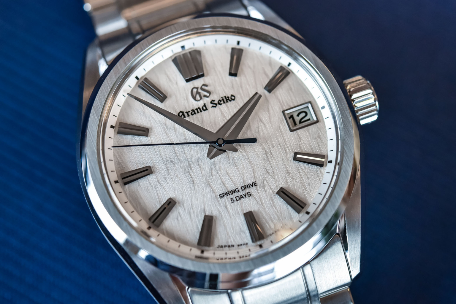Grand Seiko White Birch Spring Drive SLGA009 Calibre 9RA2 - Review