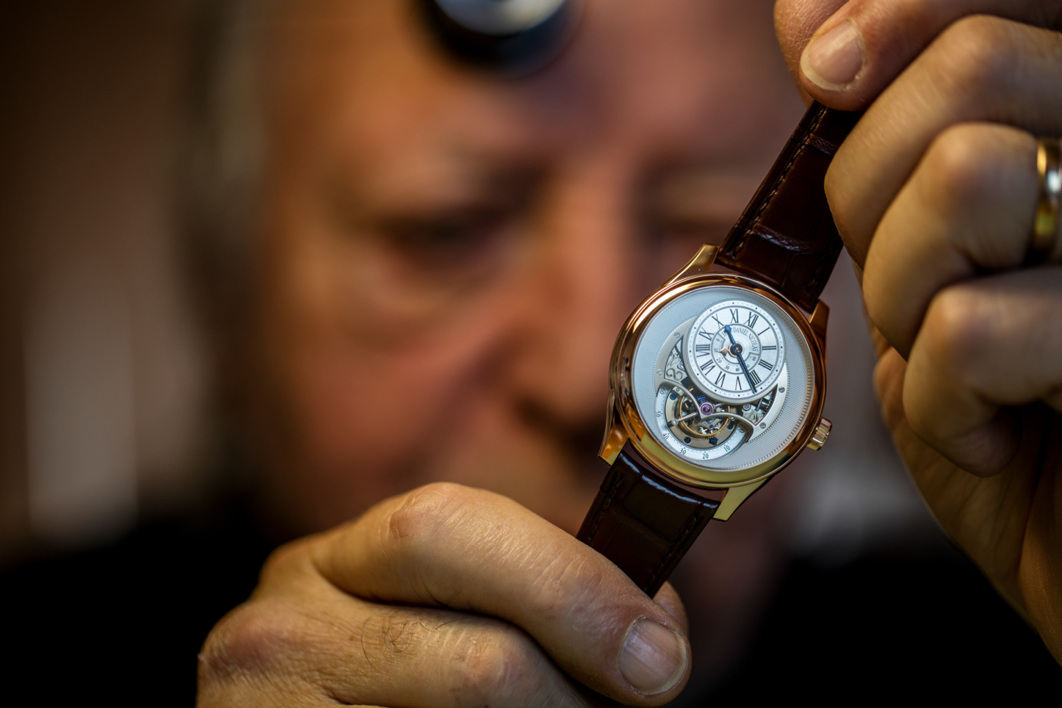 In-Depth - A Complete Collector's Guide to Daniel Roth and His Career