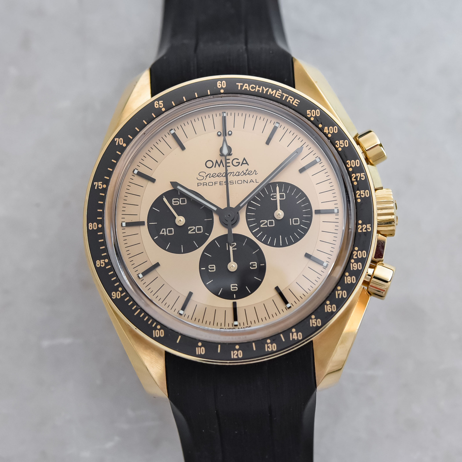 2022 Omega Speedmaster Moonwatch Moonshine Gold - Hands-On, Price