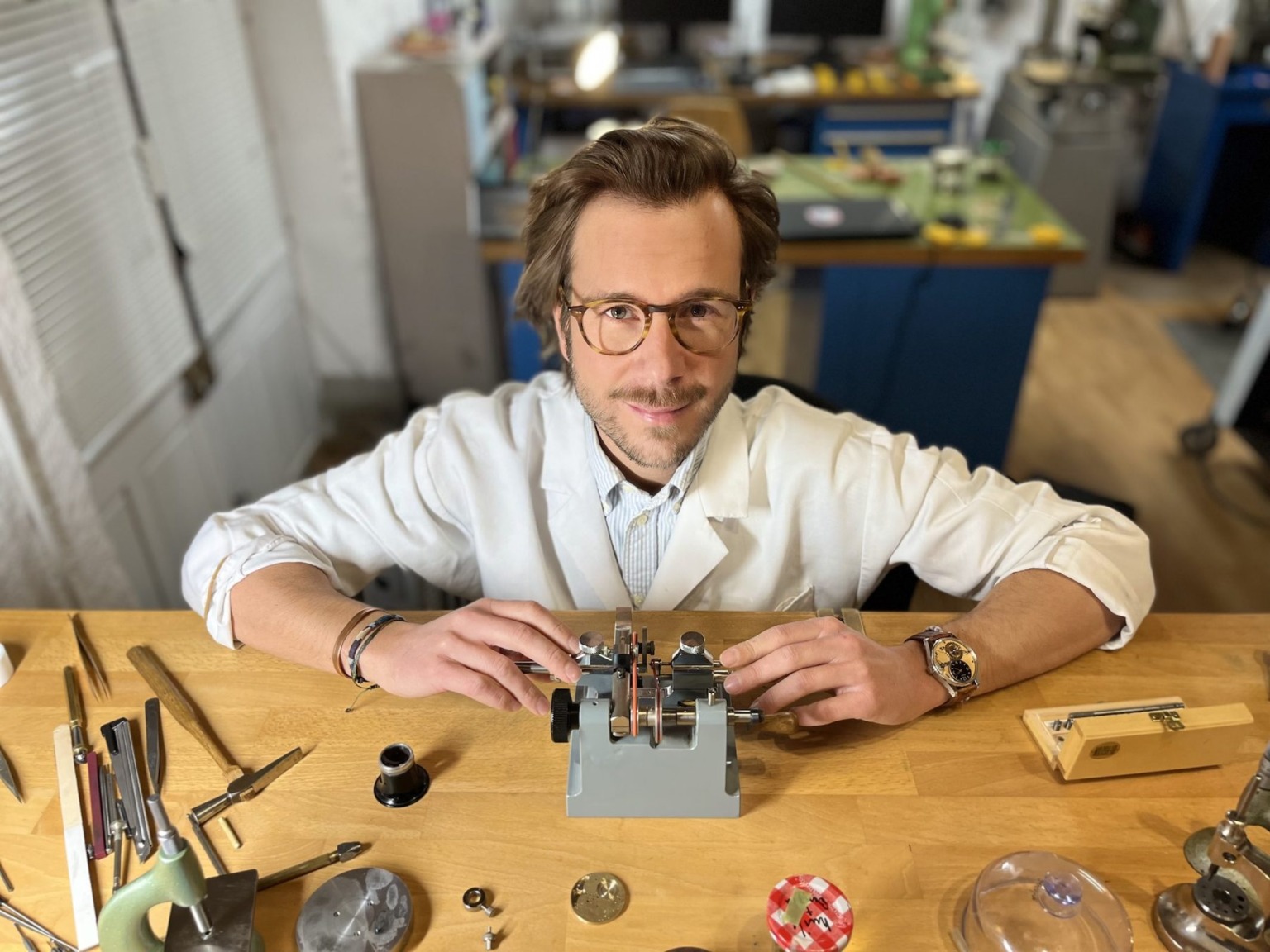 Introducing Vincent Deprez Tourbillon Classique Souscription Edition