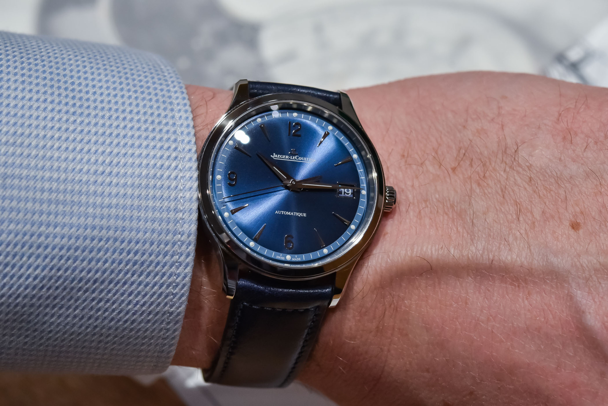 Jaeger-LeCoultre Master Control Date and Calendar Blue Dial Limited